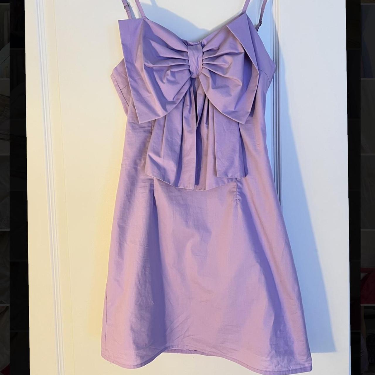 GORGEOUS vintage mini dress. Reminds me of something... - Depop