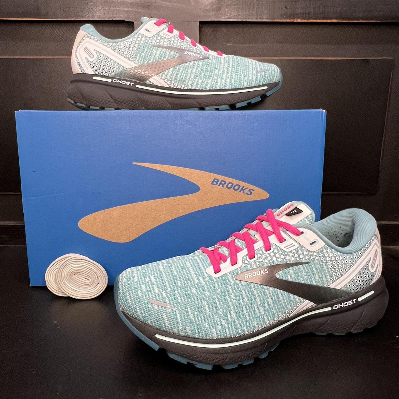 Brooks Women's Multi Trainers | Depop