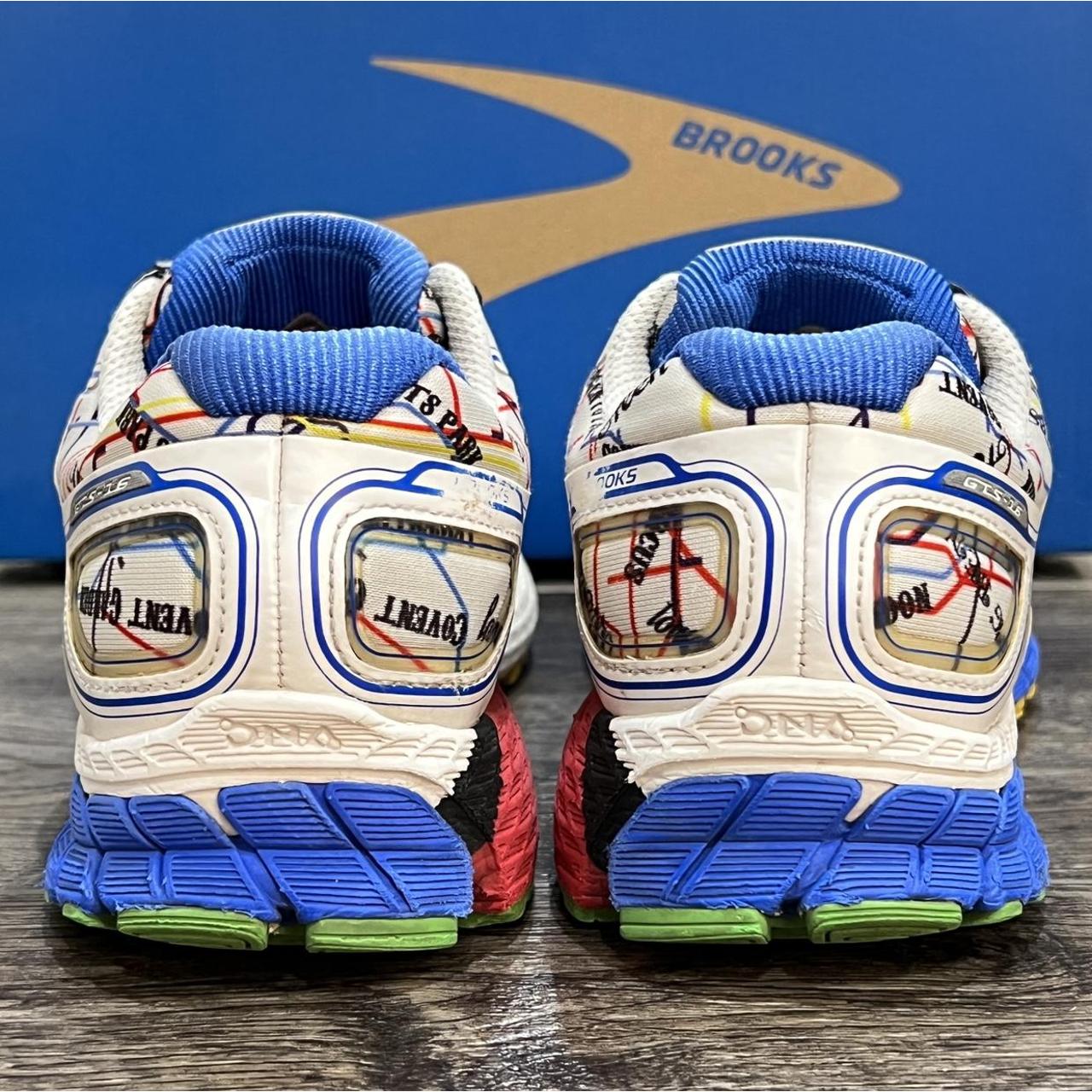 Brooks Women's Multi Trainers | Depop