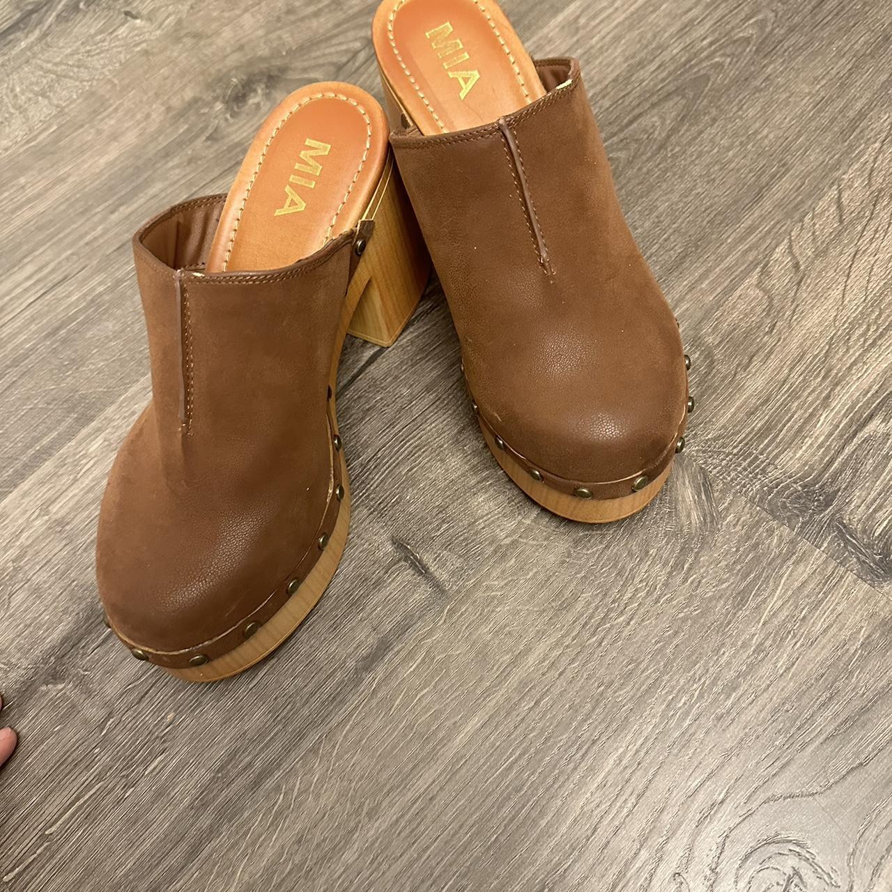 MIA Women's Clogs | Depop
