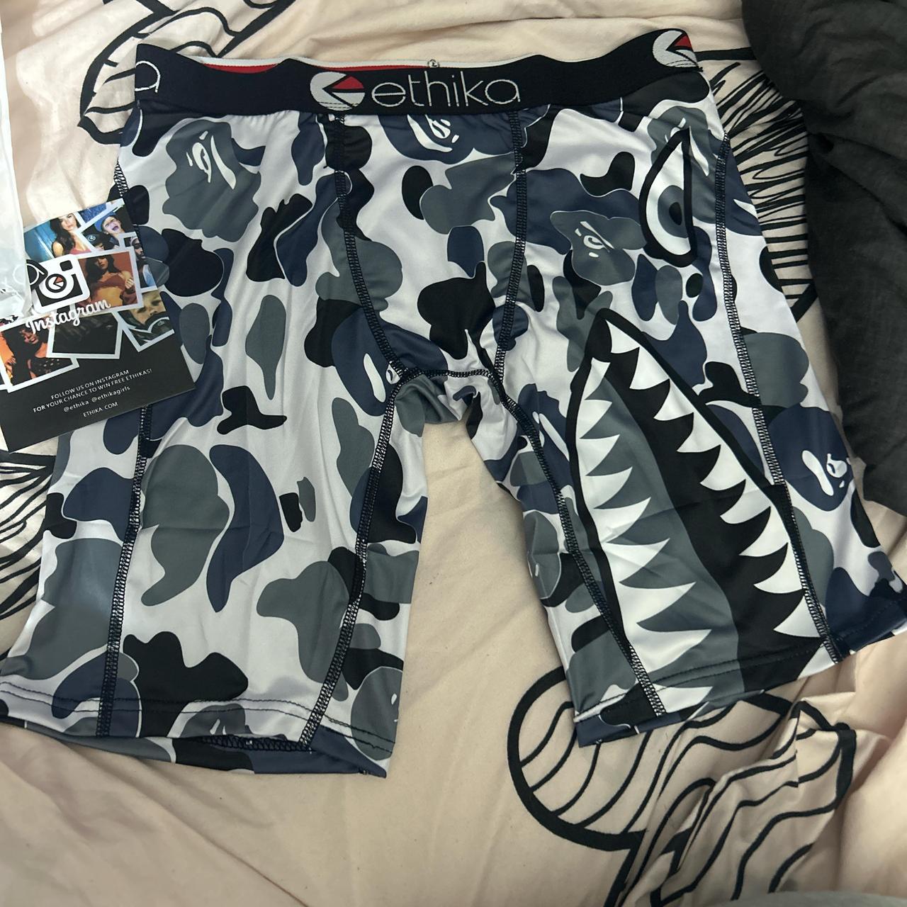 Ethikas Size Medium - Depop