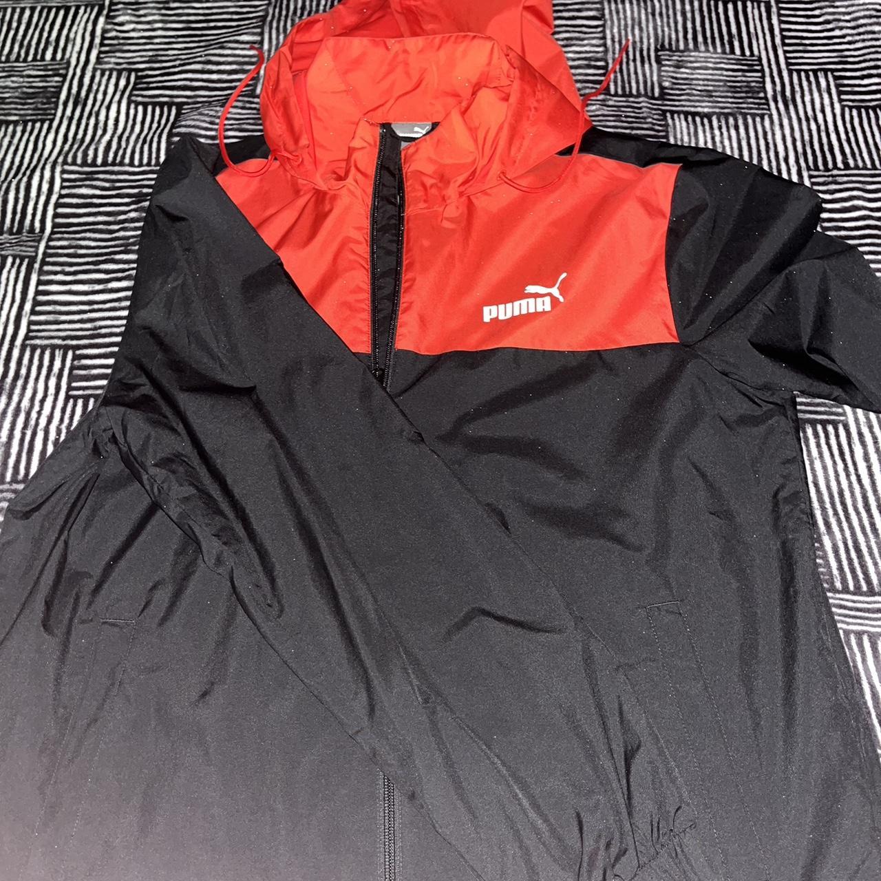 Puma wind breaker Size M Condo 9/10 - Depop
