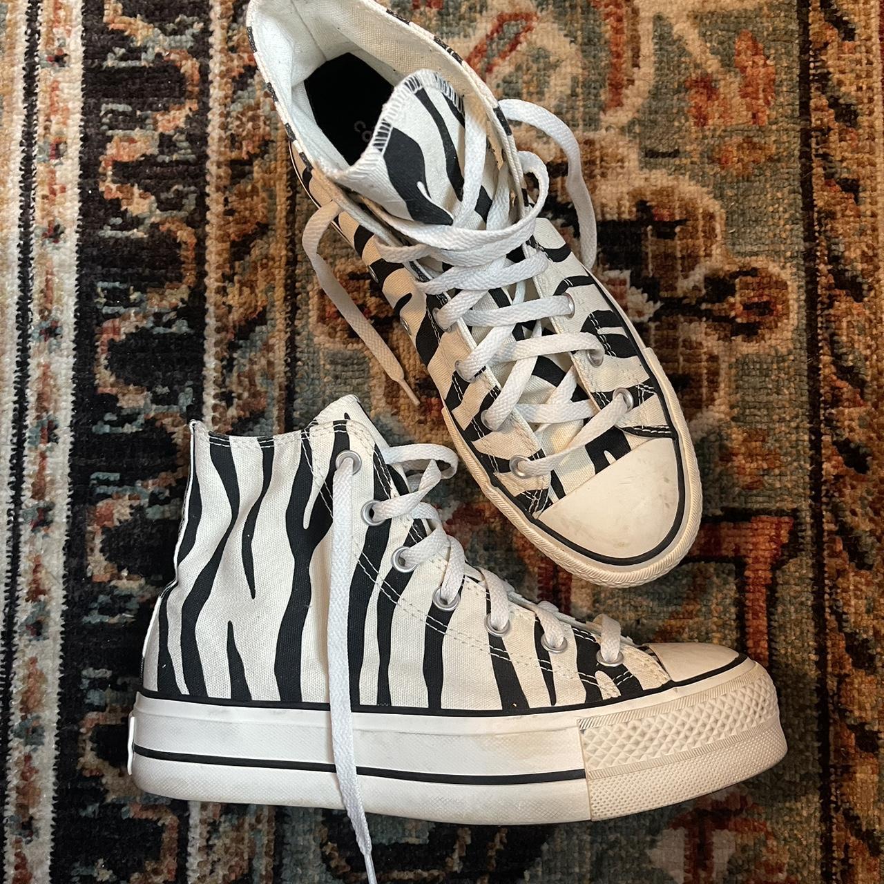 Barely ever worn zebra high top platform converse - Depop