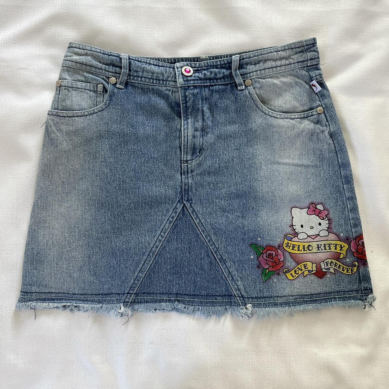 Hello Kitty Women's Pink and Blue Skirt | Depop