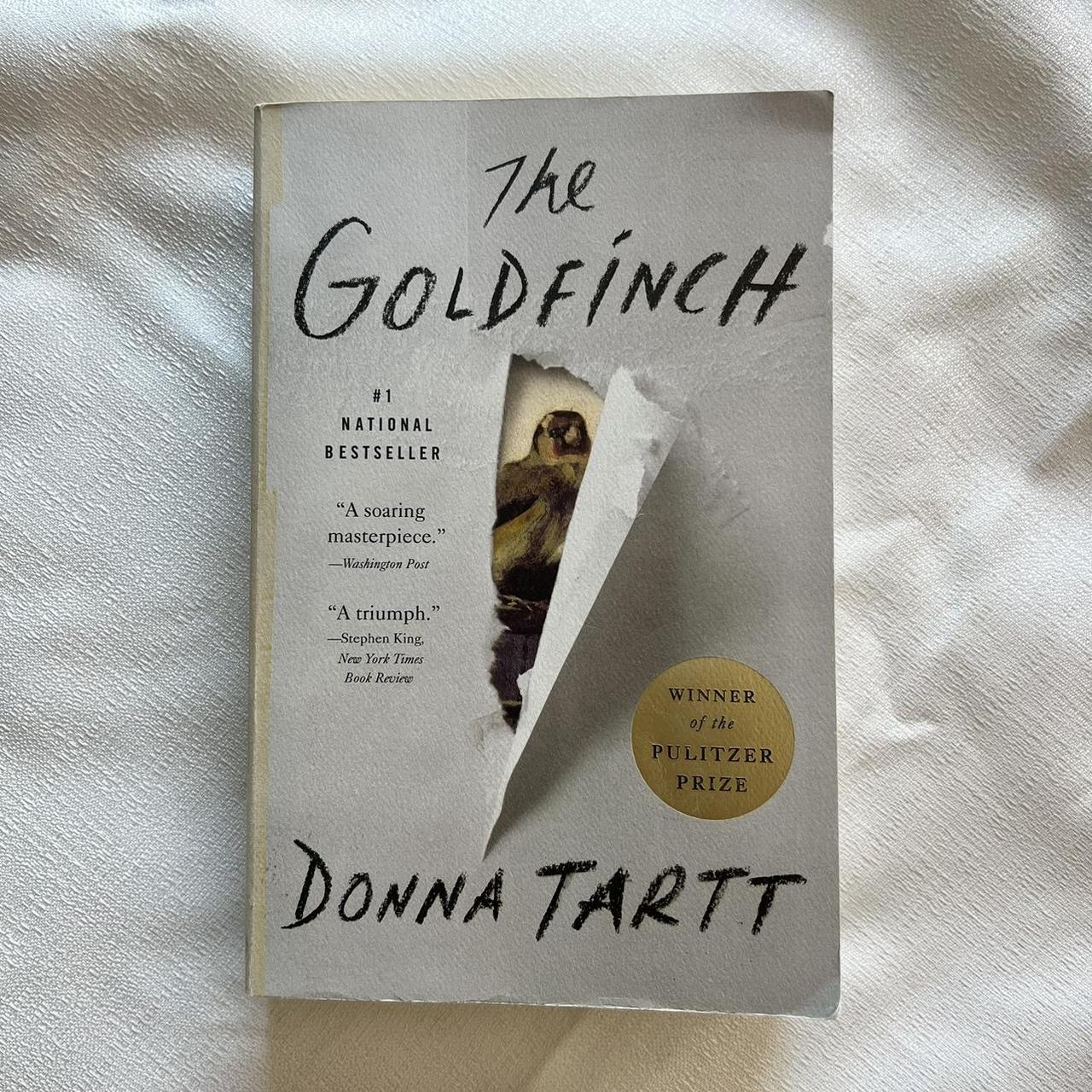 the goldfinch by donna tartt 💡 smudge on the inside... - Depop