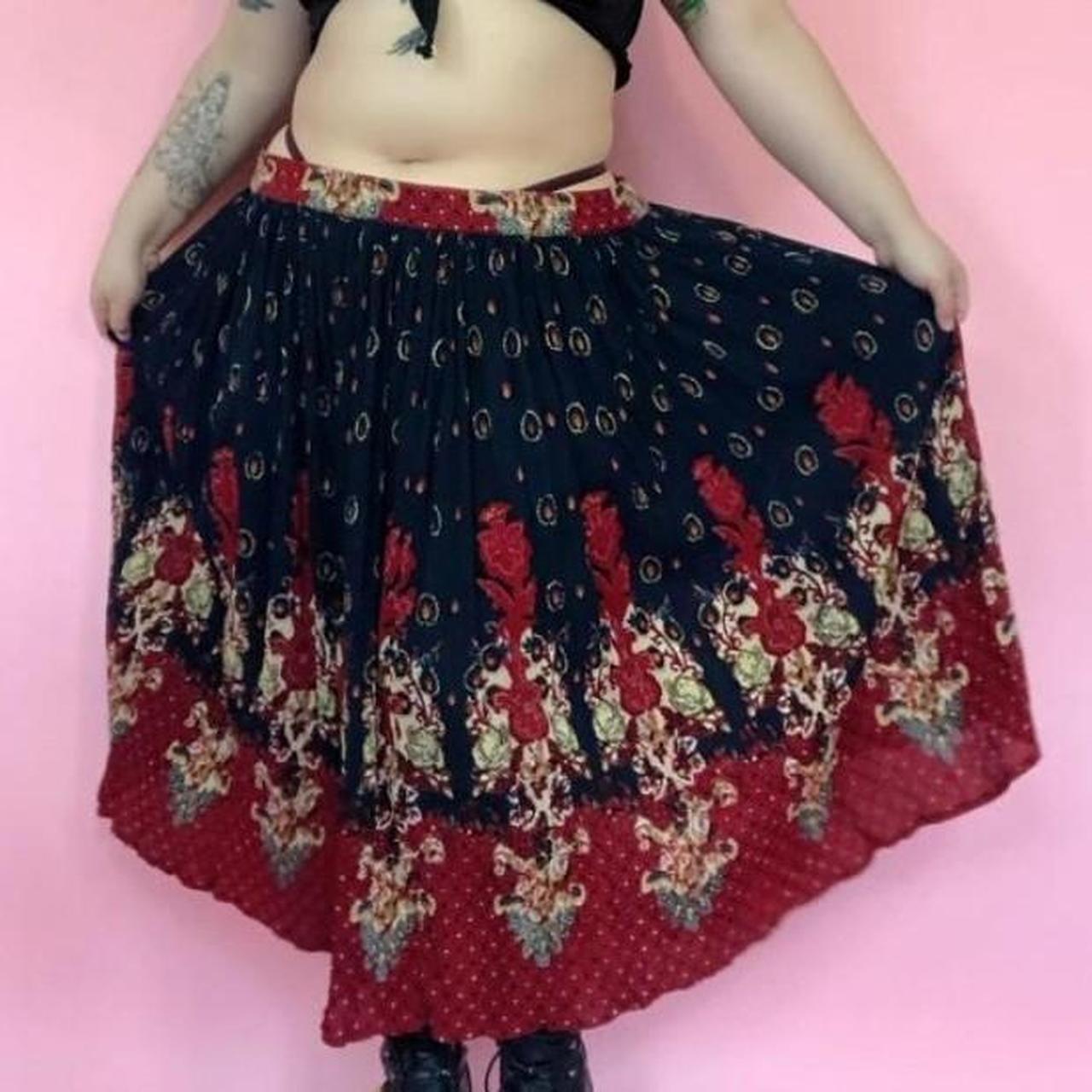 90s Collections Etc Navy Blue and Red Floral... - Depop