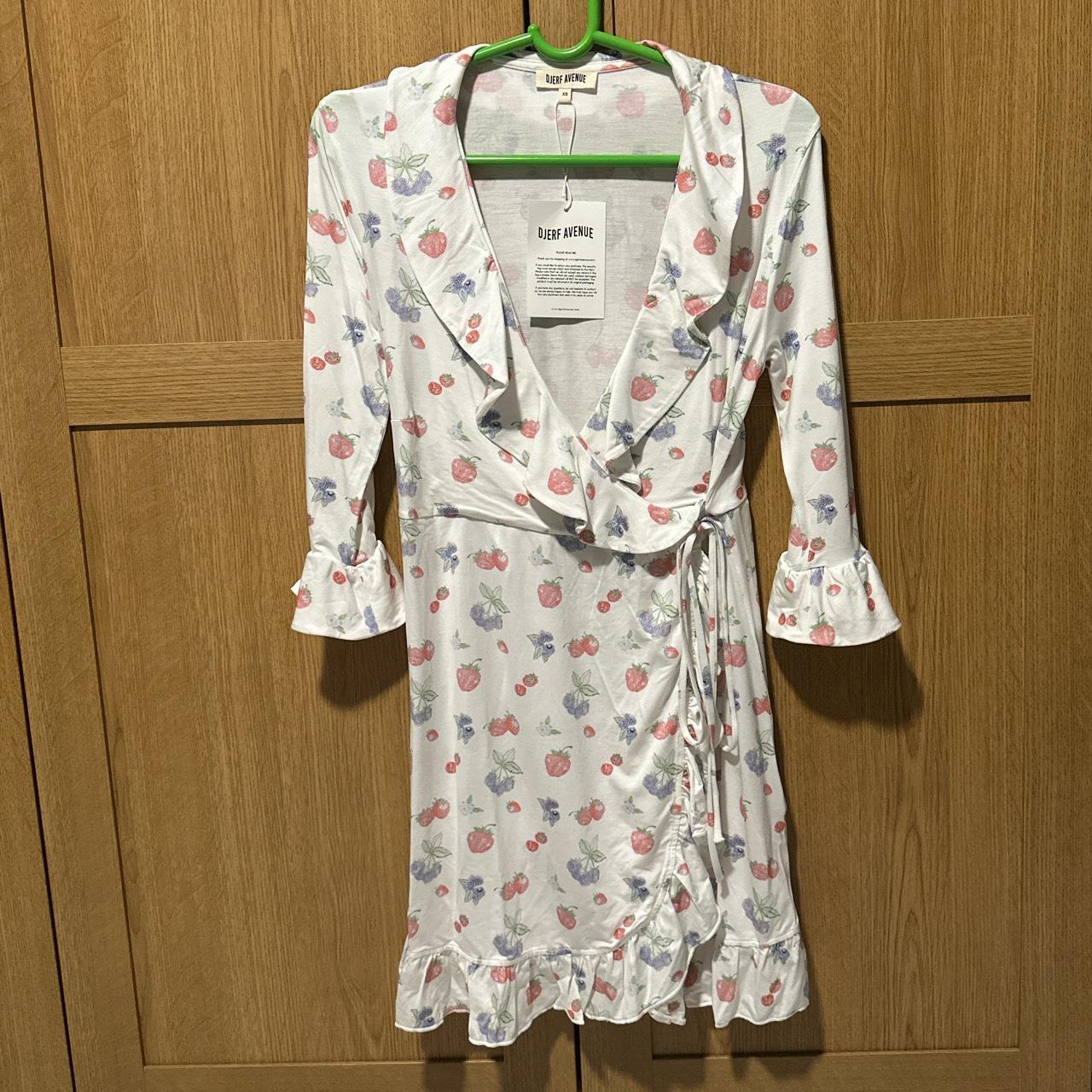 Djerf Avenue Summer Berries robe With I ️ Djerf... - Depop