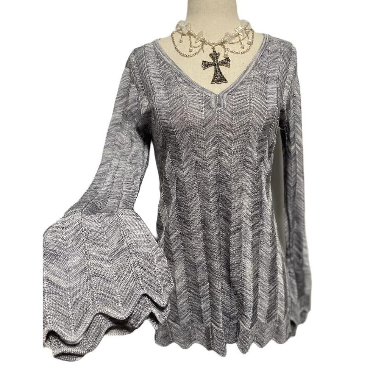 Women's Grey and Silver Top | Depop