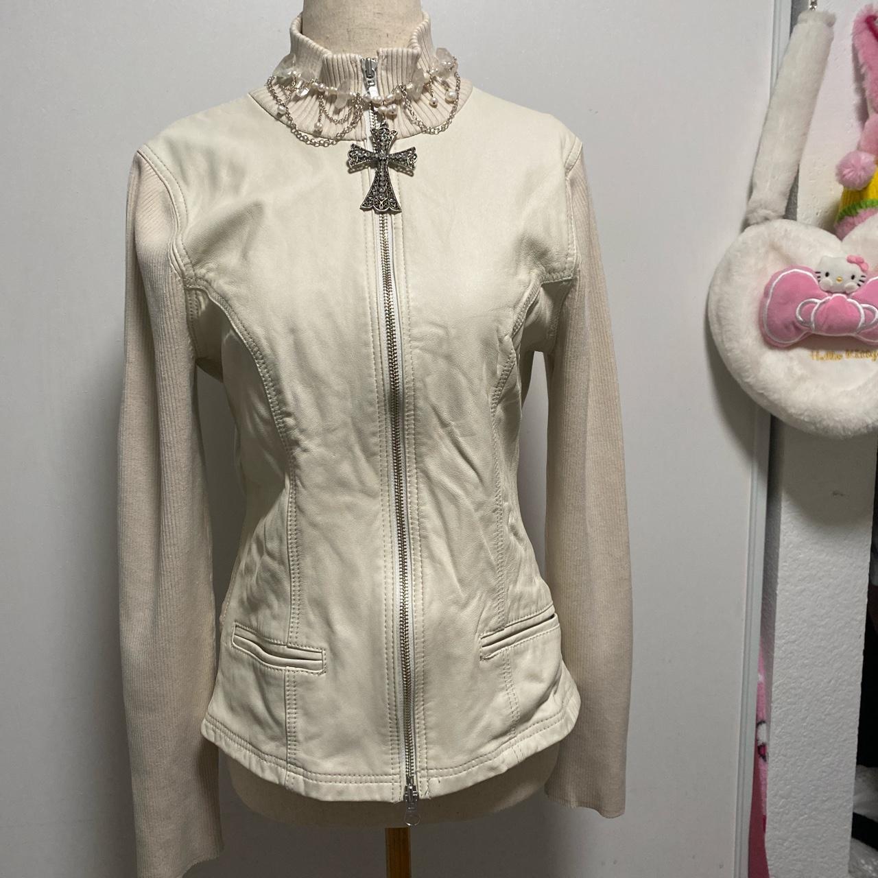 Really cute leather and soft creme coloured jacket... - Depop