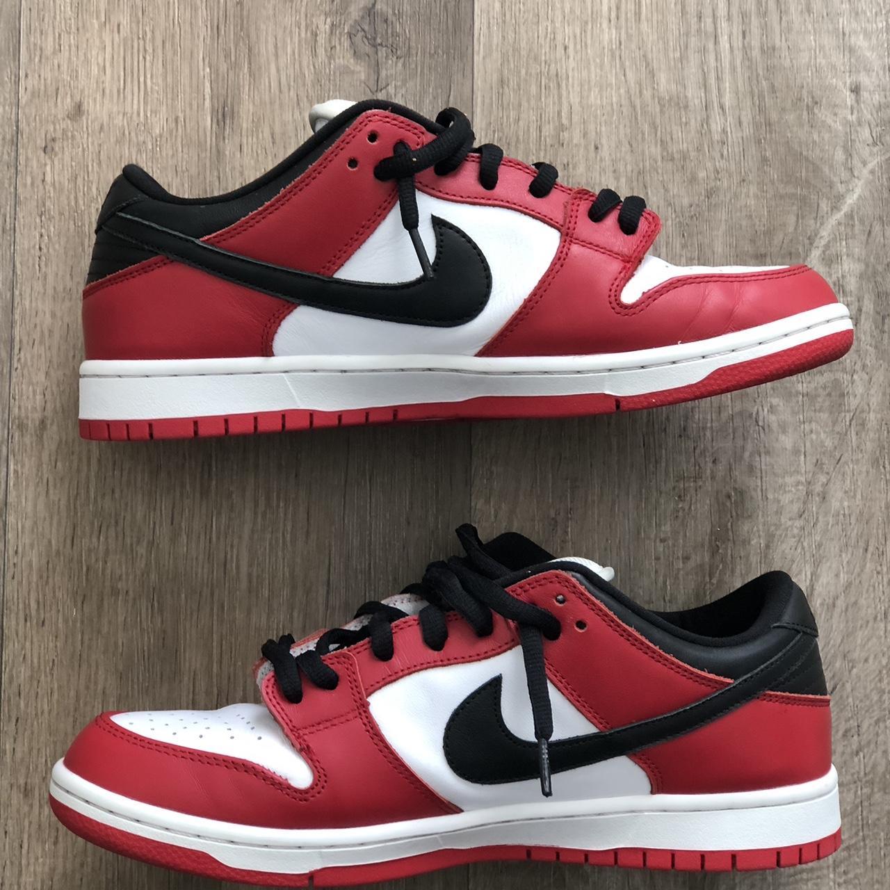 Nike Men's Red and Black Trainers | Depop