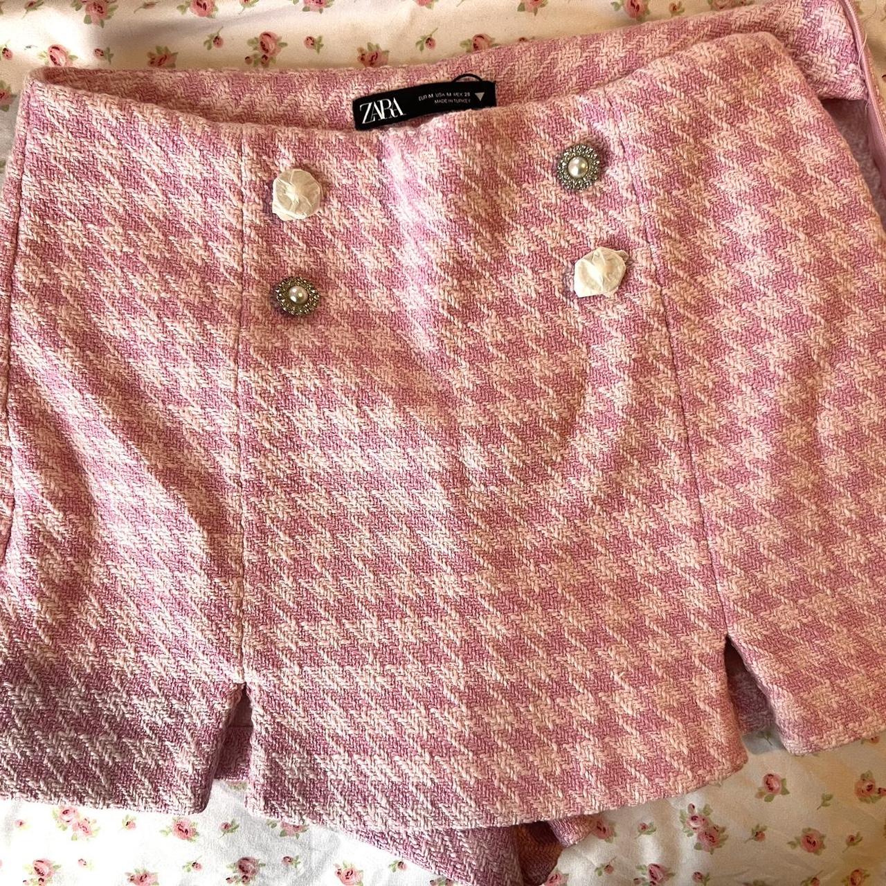 ZARA PINK TWEED SKORT #pinkskirt #tweedskirt #zara... - Depop