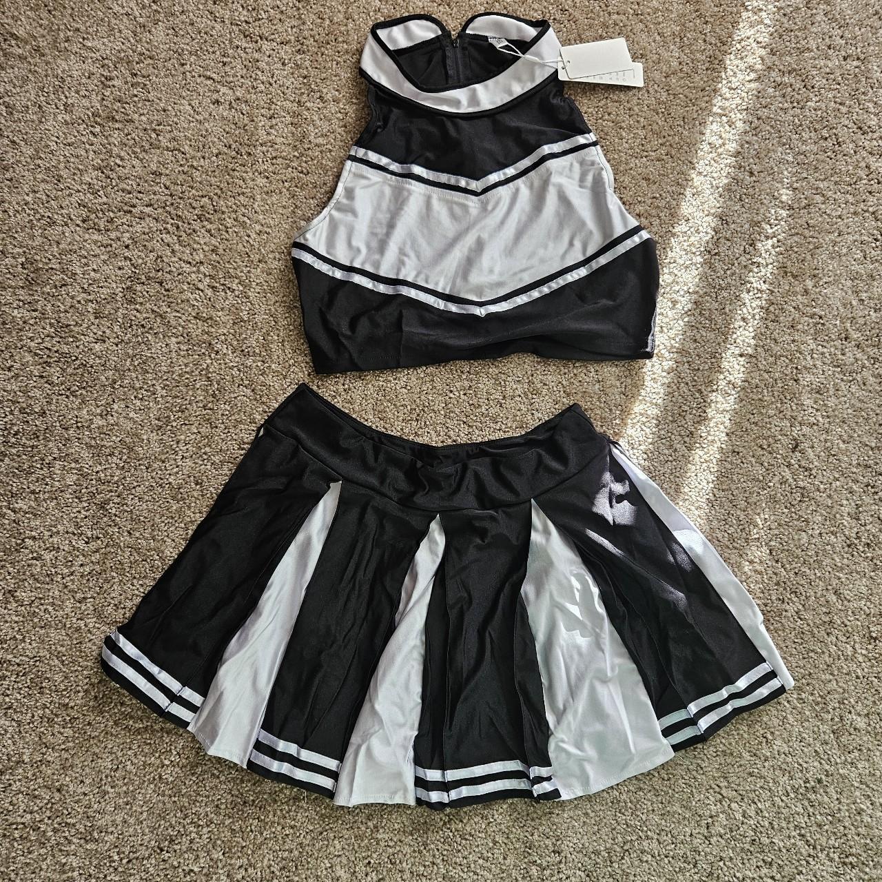 New cheer uniform Never worn, tag still on Size... - Depop