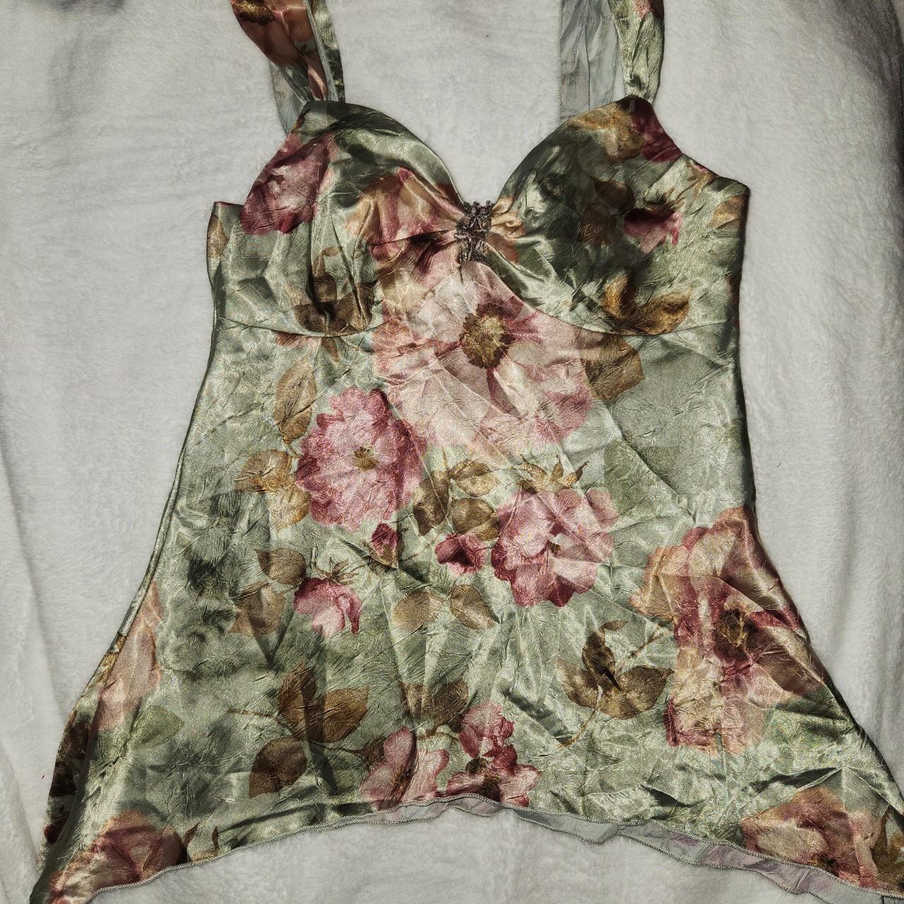 Gorgeous assymetrical floral pixie tank! It's tagged... | Depop