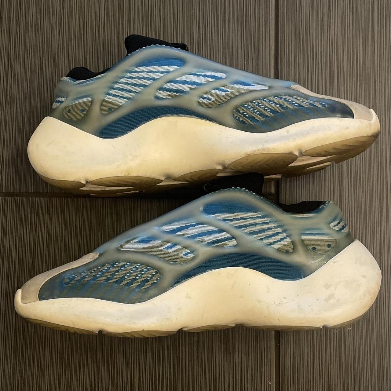 YZY 700 v3 “Arzareth” Worn with care Very... - Depop