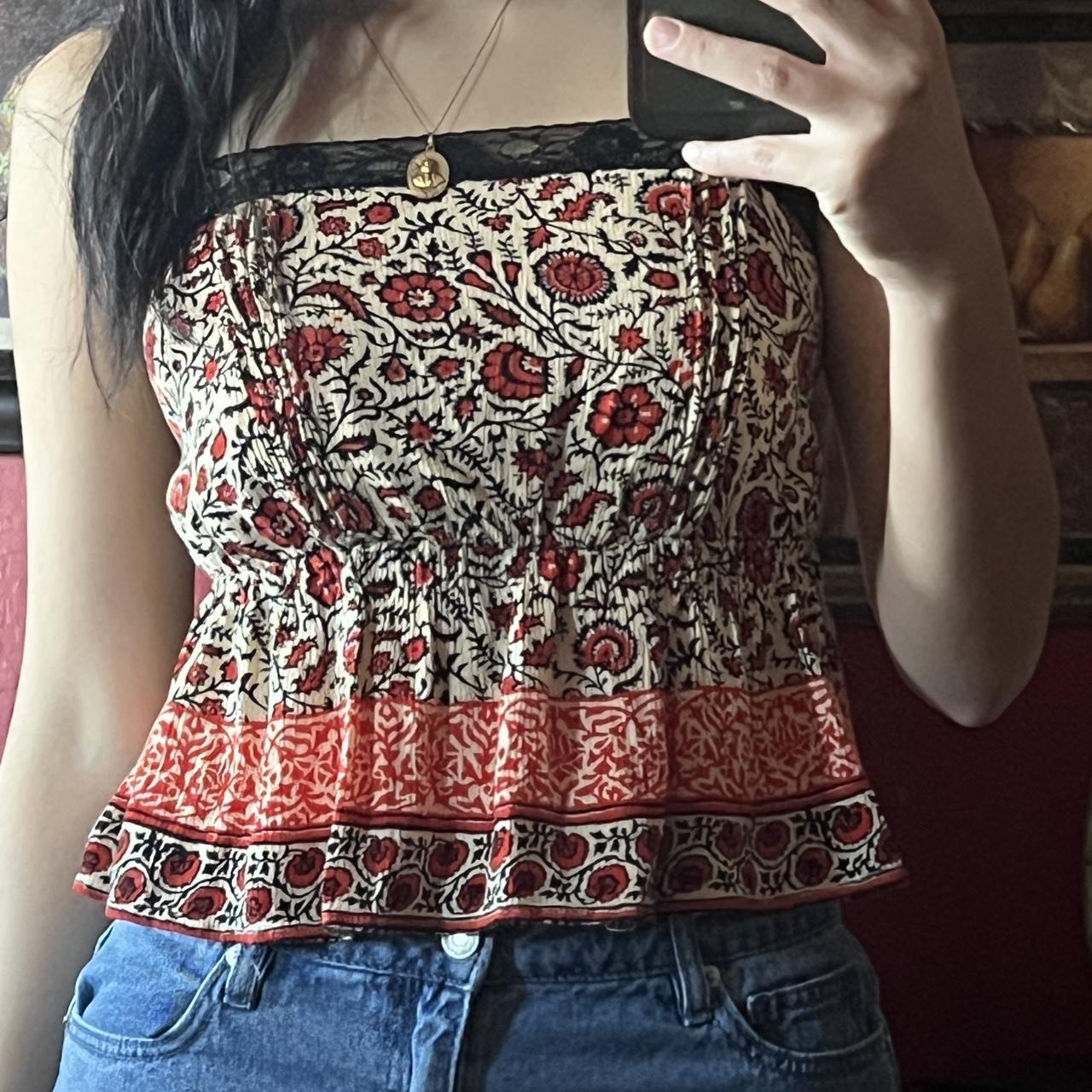 vintage spaghetti strap top super cute to wear for... - Depop