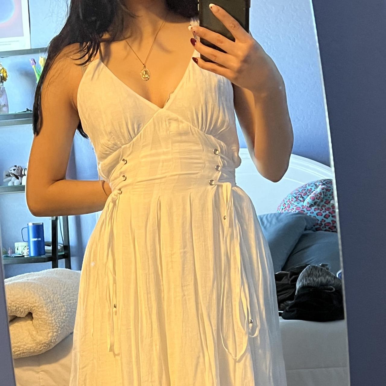 Super Pretty Flowy White Dress Worn Once Two Small Depop