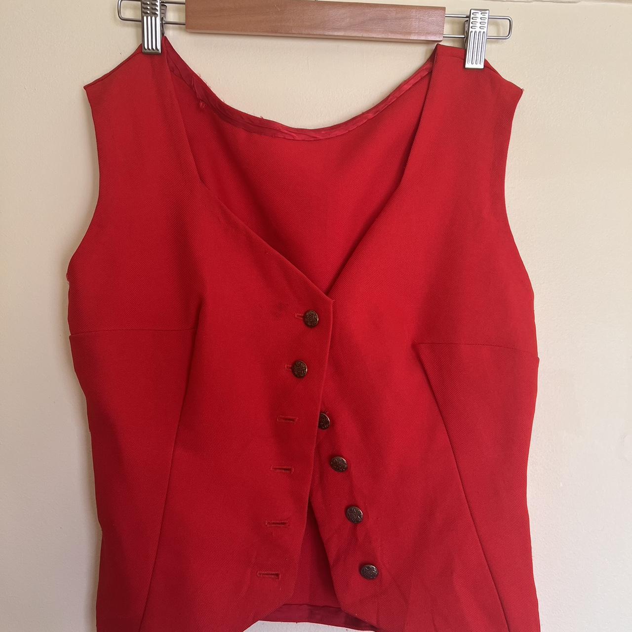 Red handmade vest - Depop