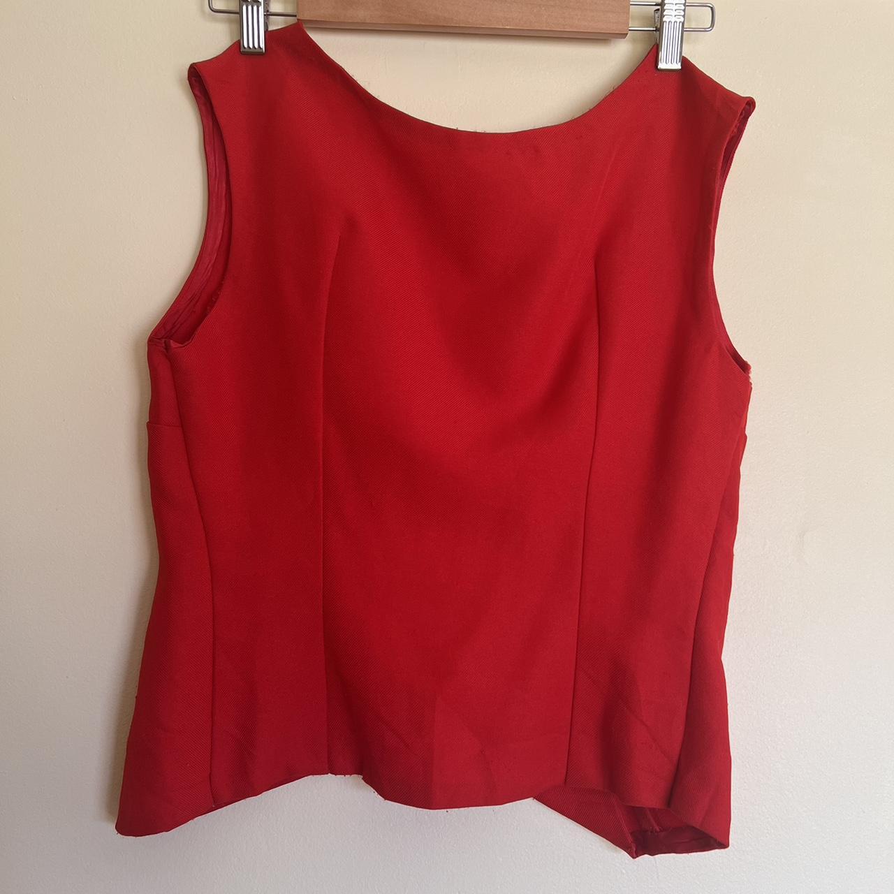 Red handmade vest - Depop