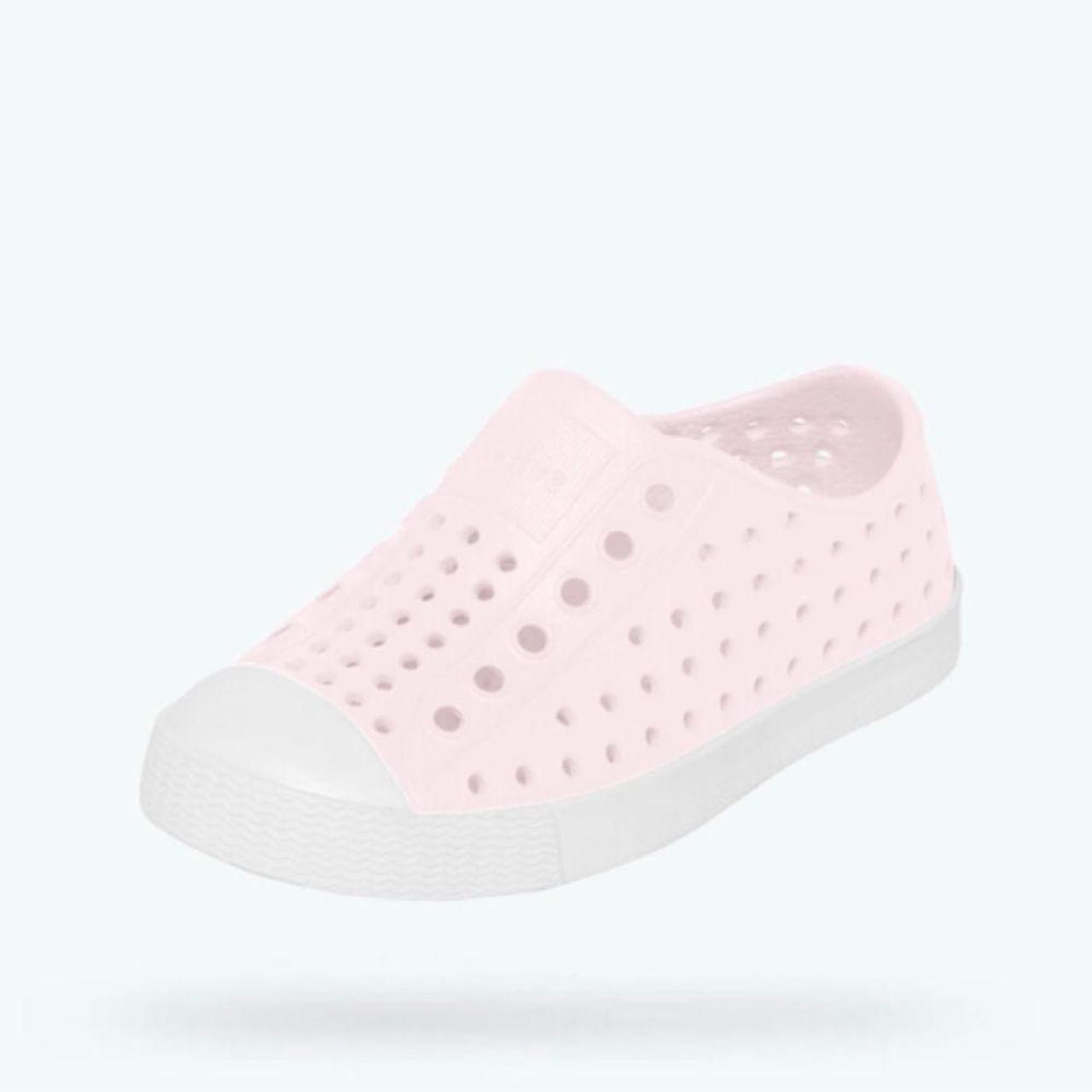 Native Pink Trainers | Depop