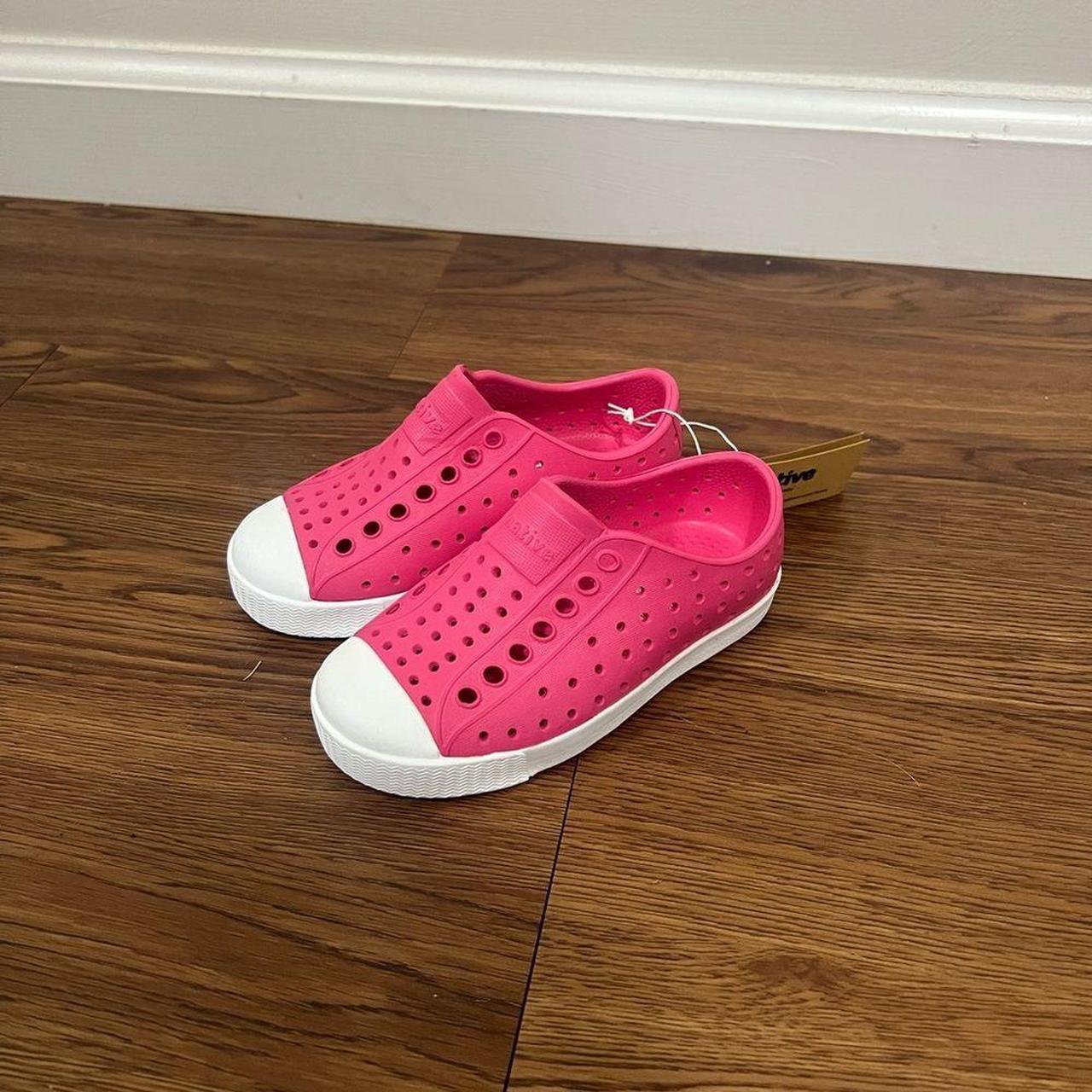 Native Pink Trainers | Depop