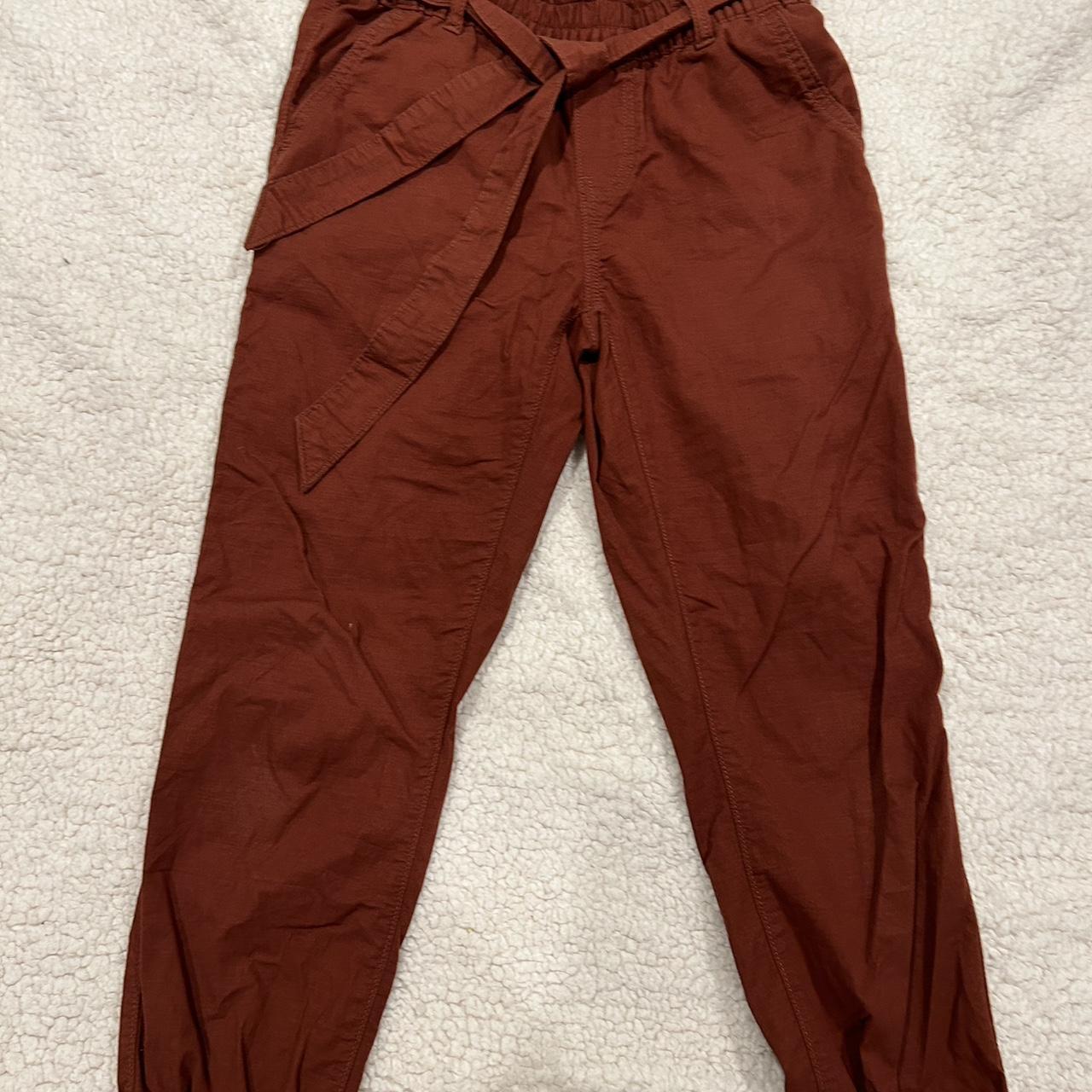 Rust/maroon color Levi’s ankle pants. Elastic waist... - Depop