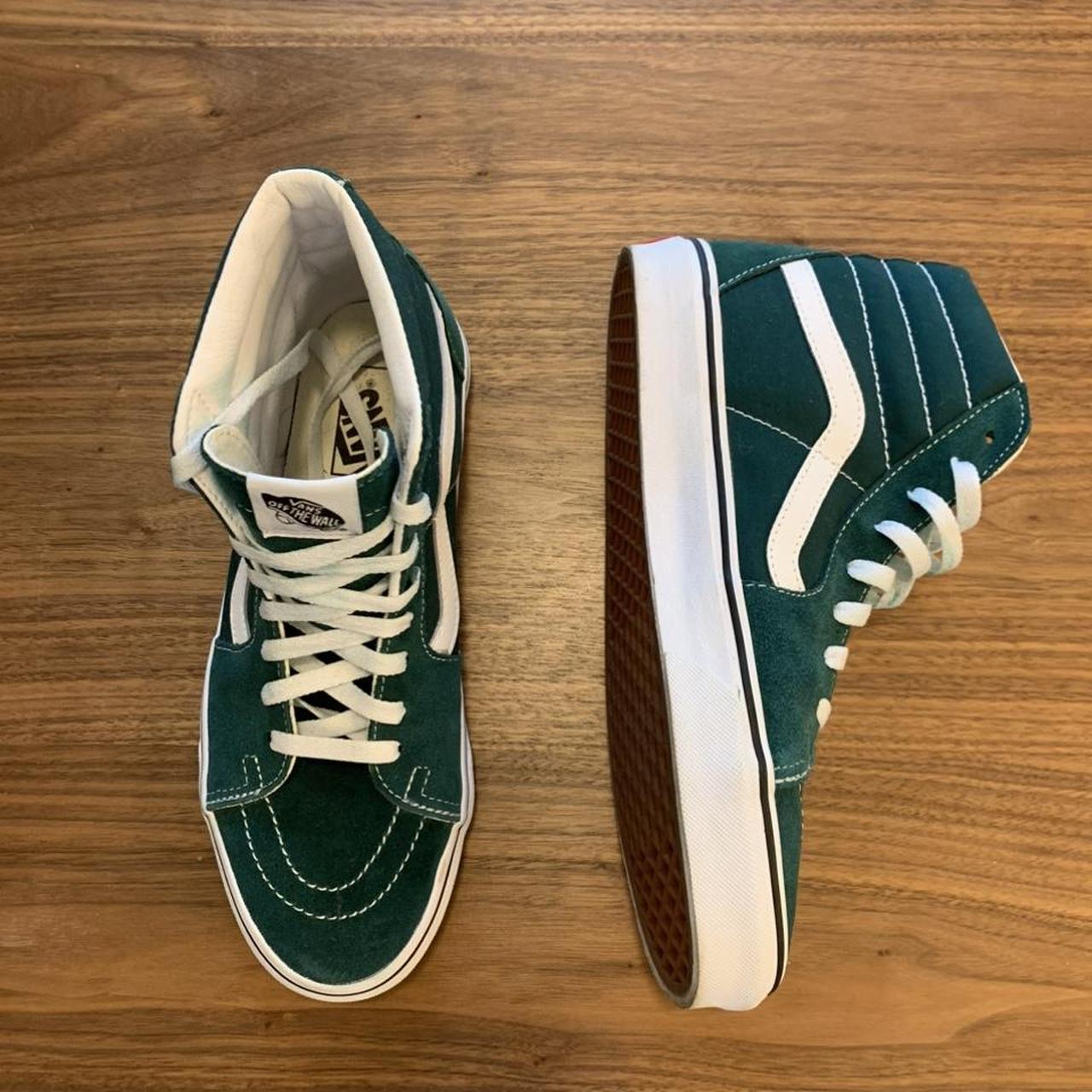 Vans Men's Green Trainers | Depop
