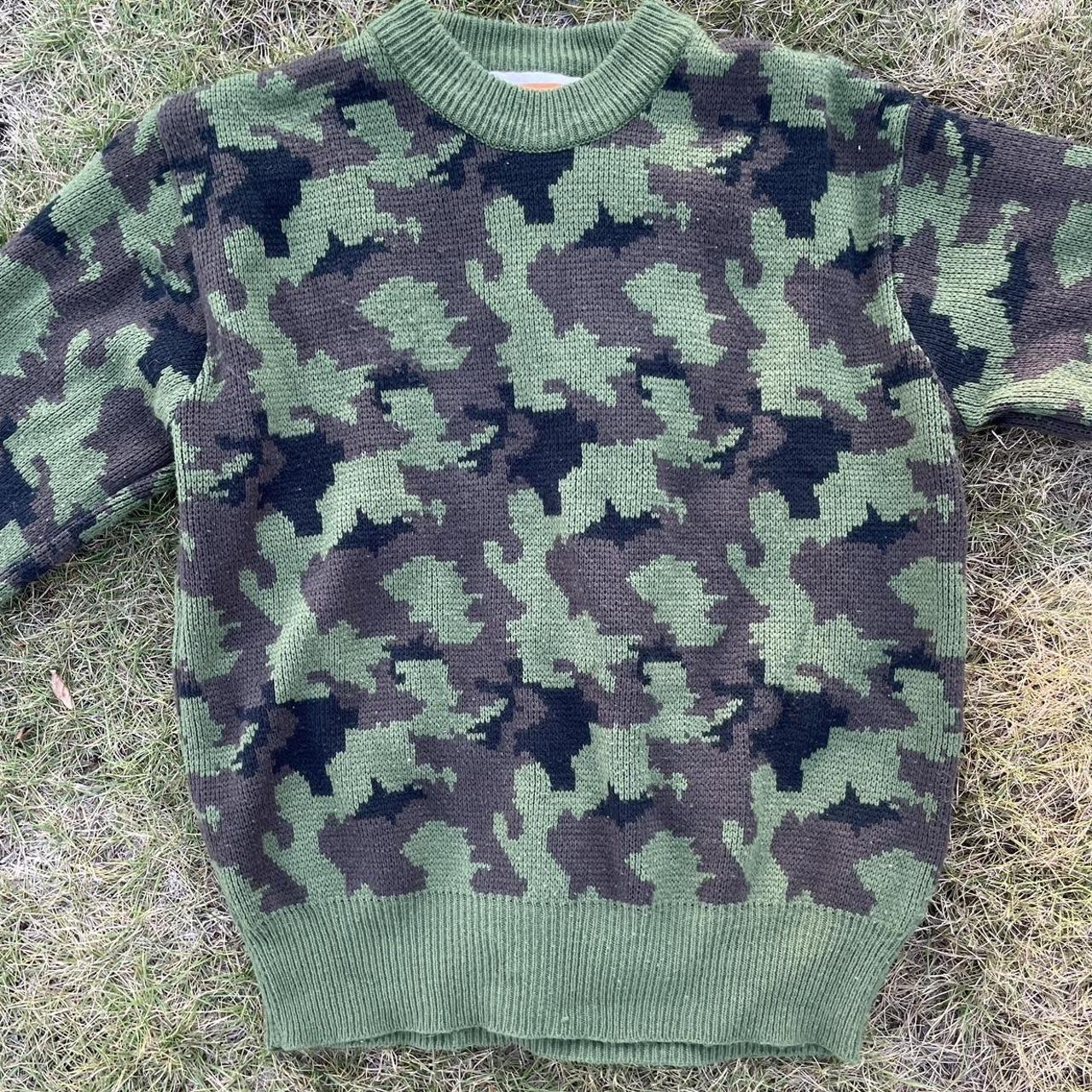 Winchester Camo sweater/ crewneck Size tag ripped... - Depop