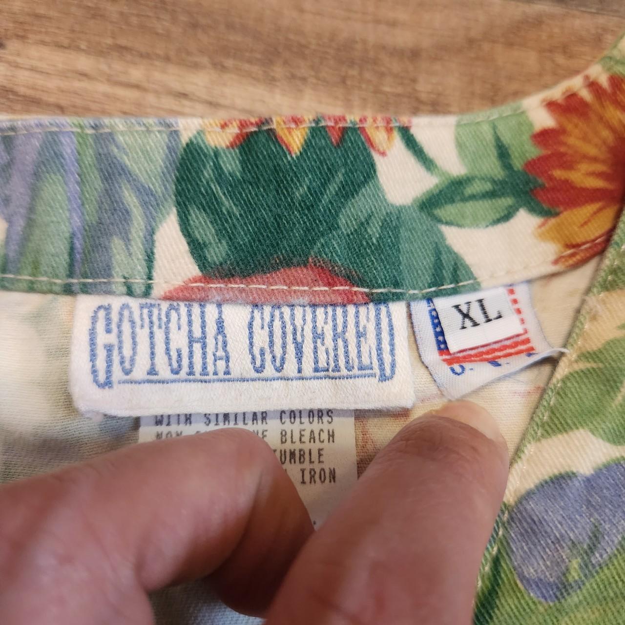 🗣Gotcha Covered Button-up Vest Vintage 90s flower... - Depop