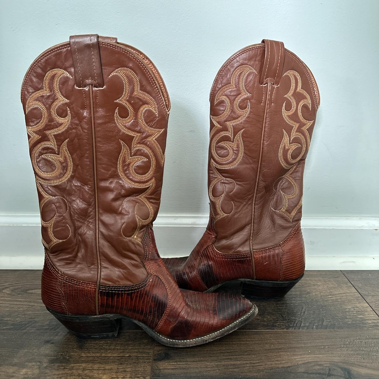 Brown/Burgundy Leather Cowgirl boots, size 6 🤎 | Depop