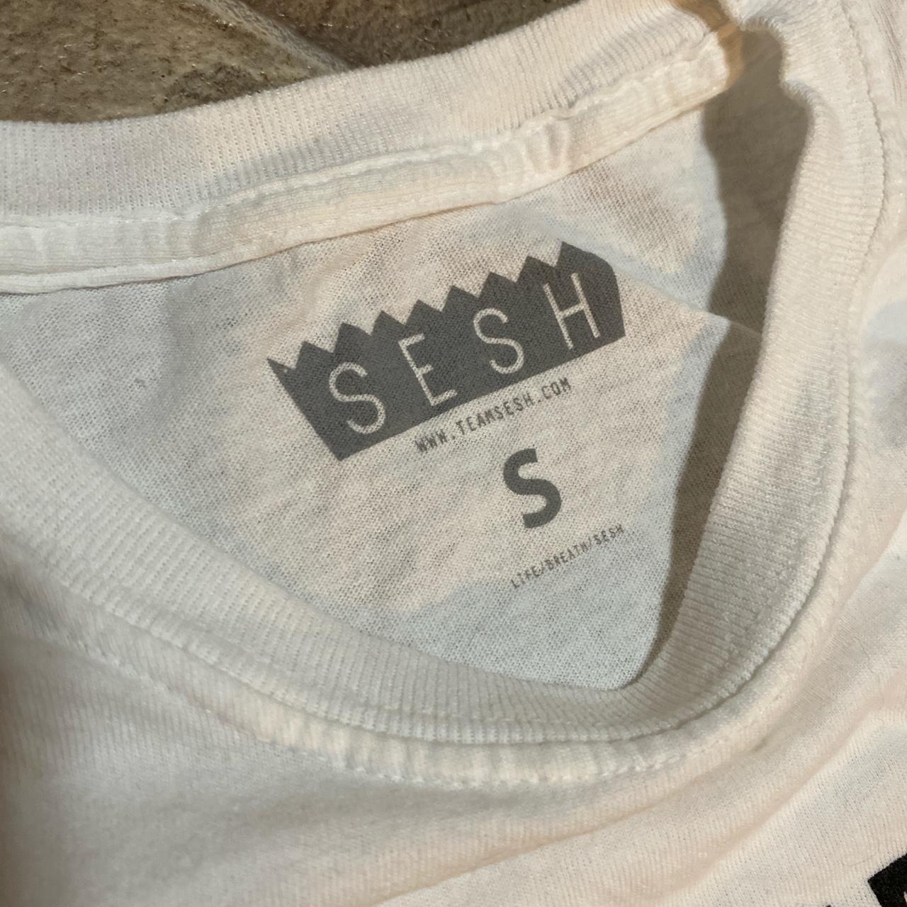 BONES teamsesh tee, size S, has some stains - Depop