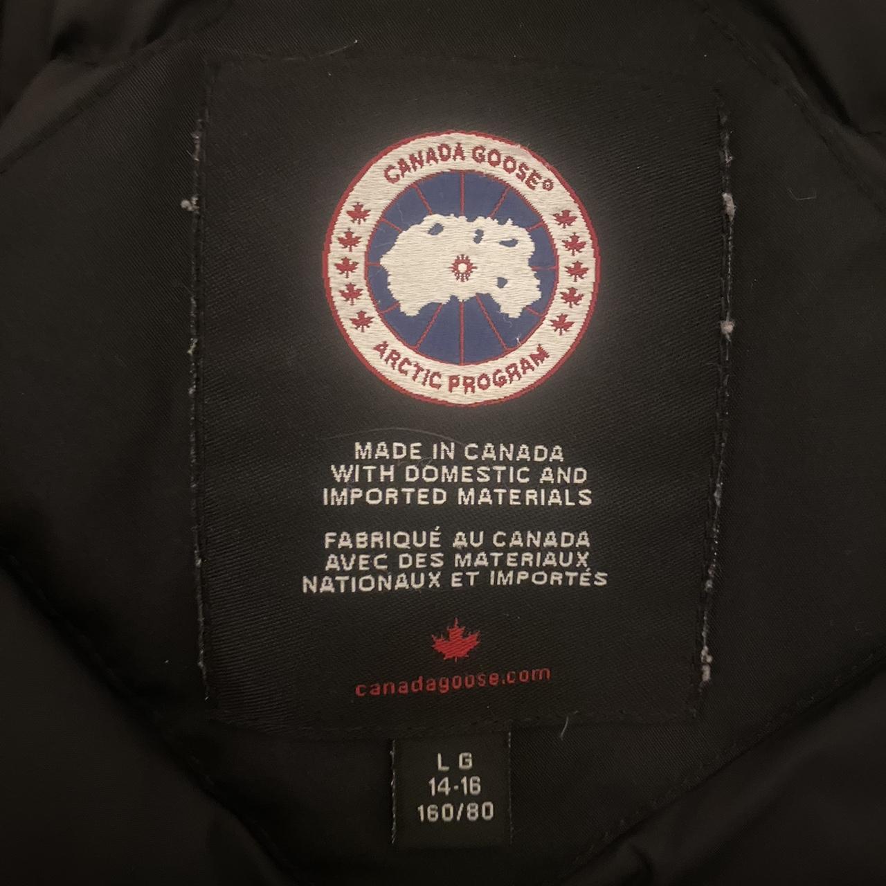 Logan parka Canada goose kids Sized 14-16 Worn... - Depop