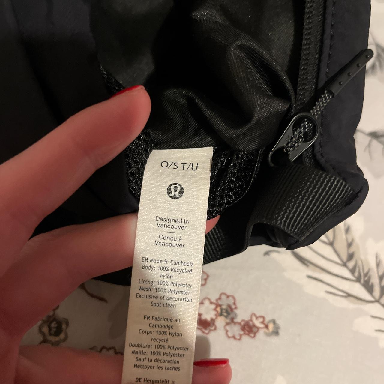 Lululemon sling crossbody bag 2L sold out online... - Depop