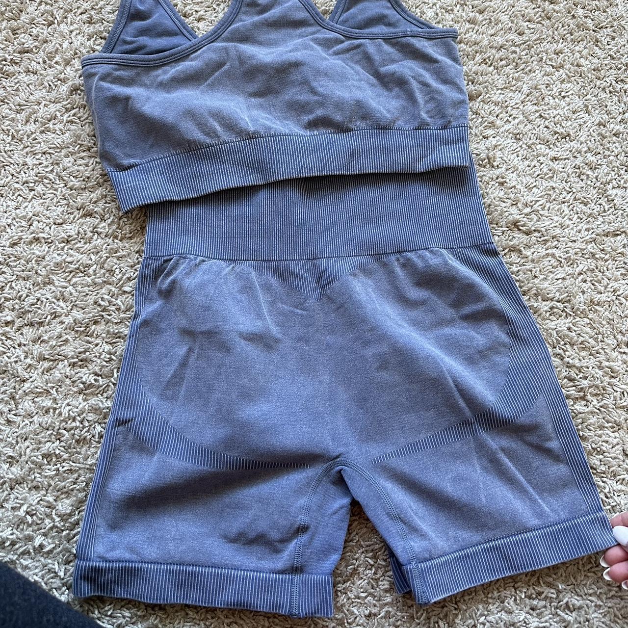 White fox athletic set size small/medium - Depop