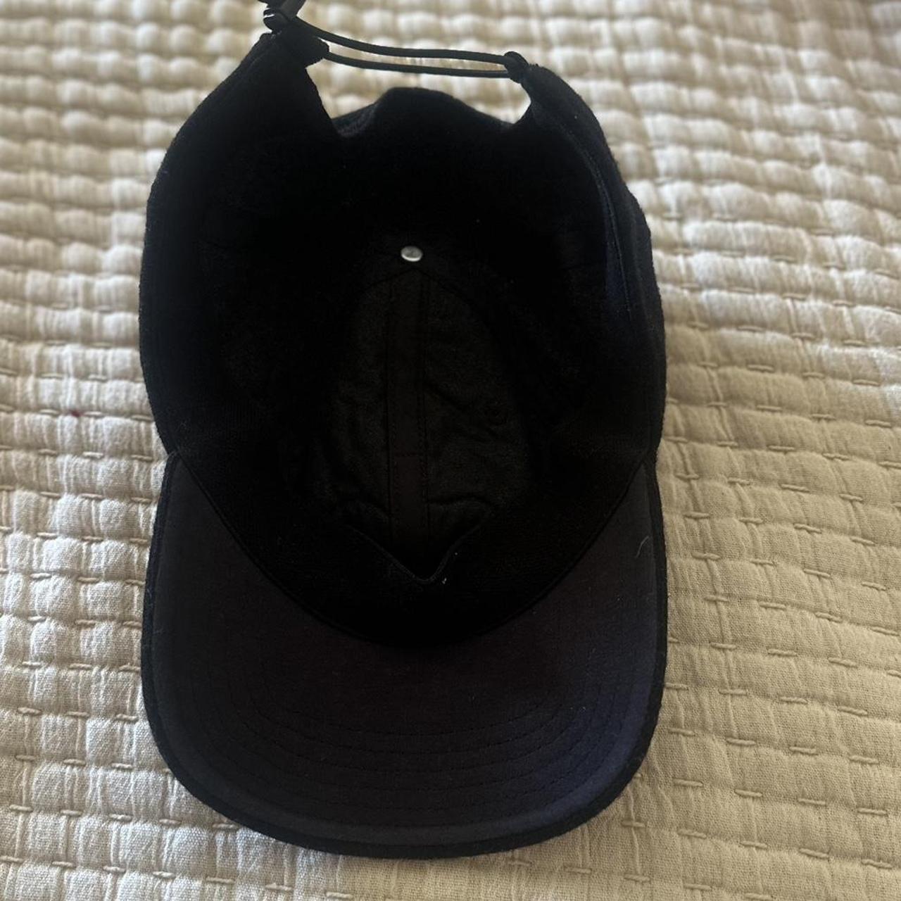 Alo off duty hat only worn twice , keep Your head... - Depop