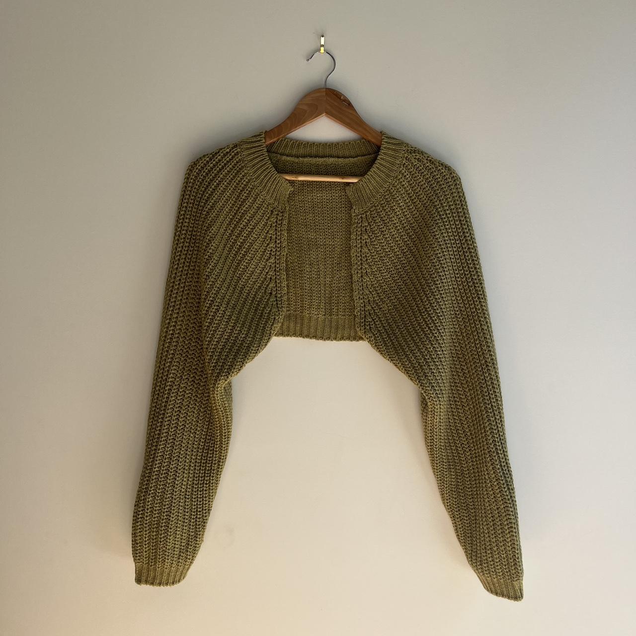 Green cropped bolero style cardigan One size - Depop