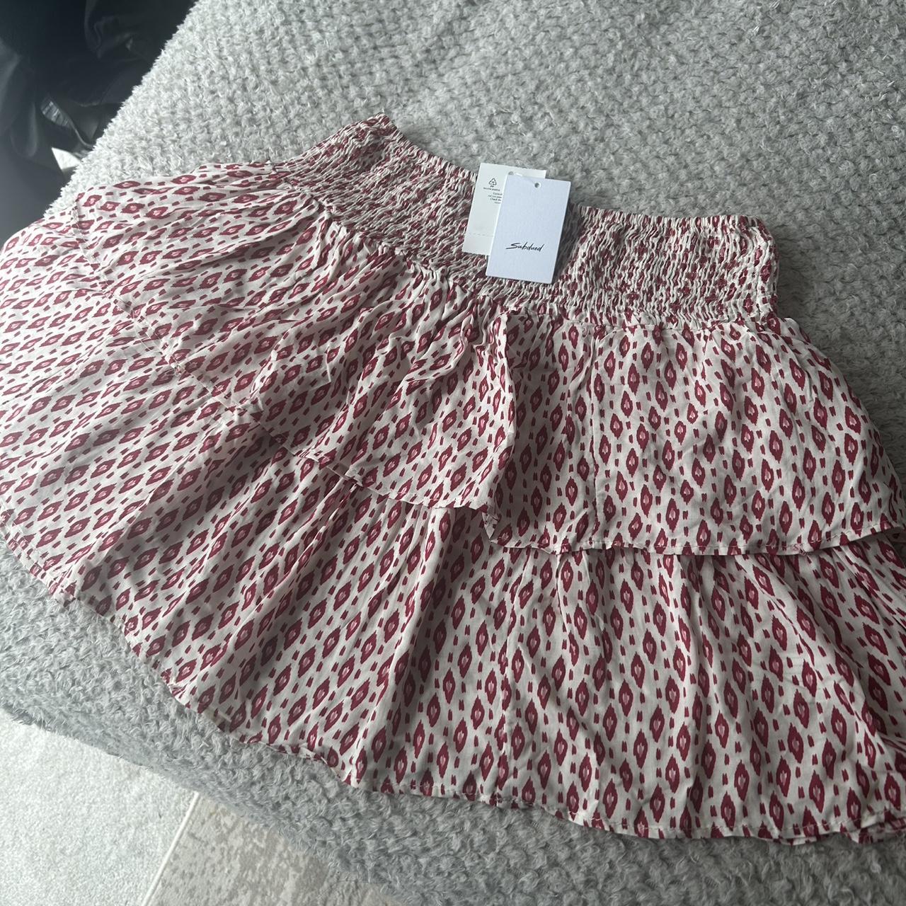 Subdued ruffle mini skirt #brandymelville | Depop