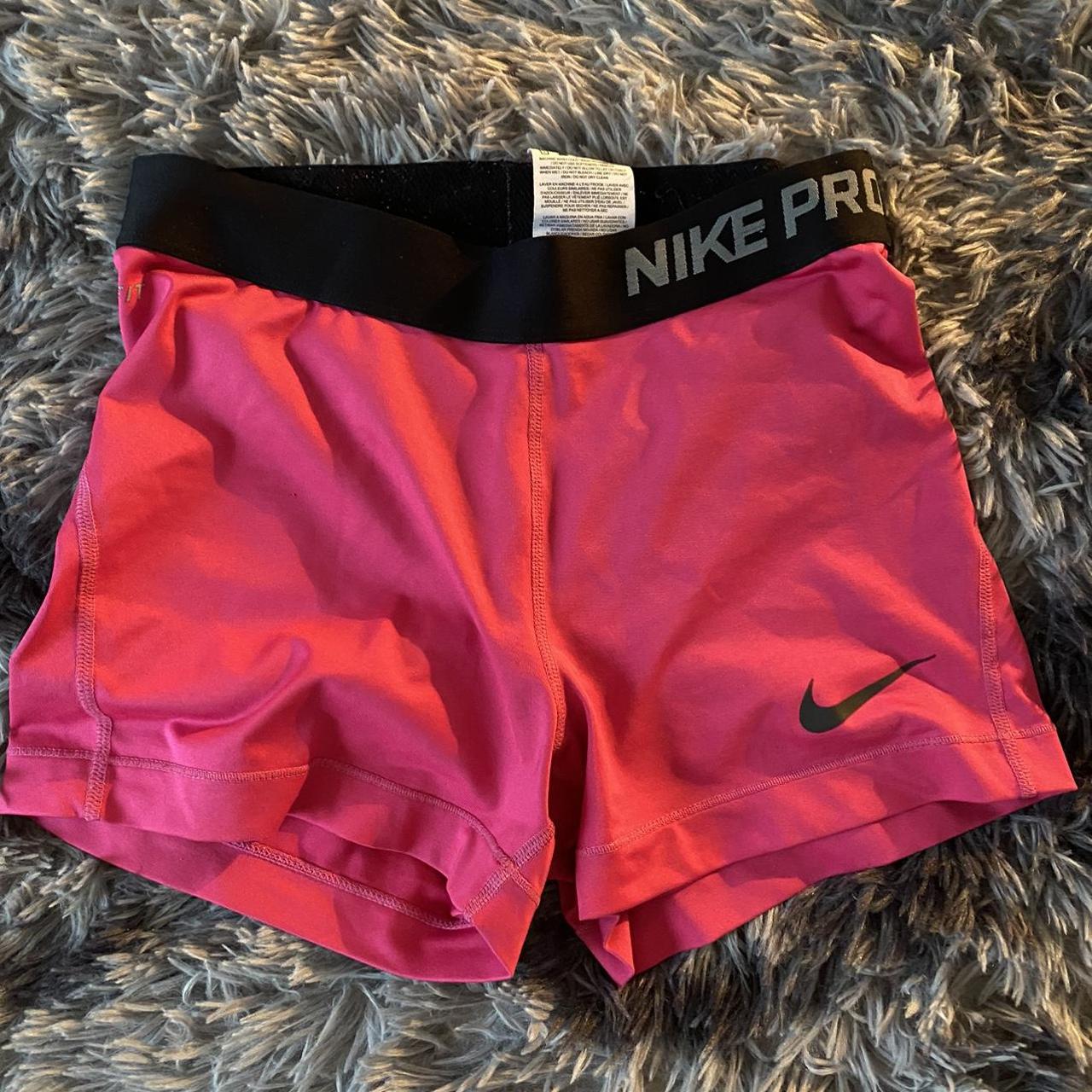 super cute pink Nike pros size small measurements:... - Depop