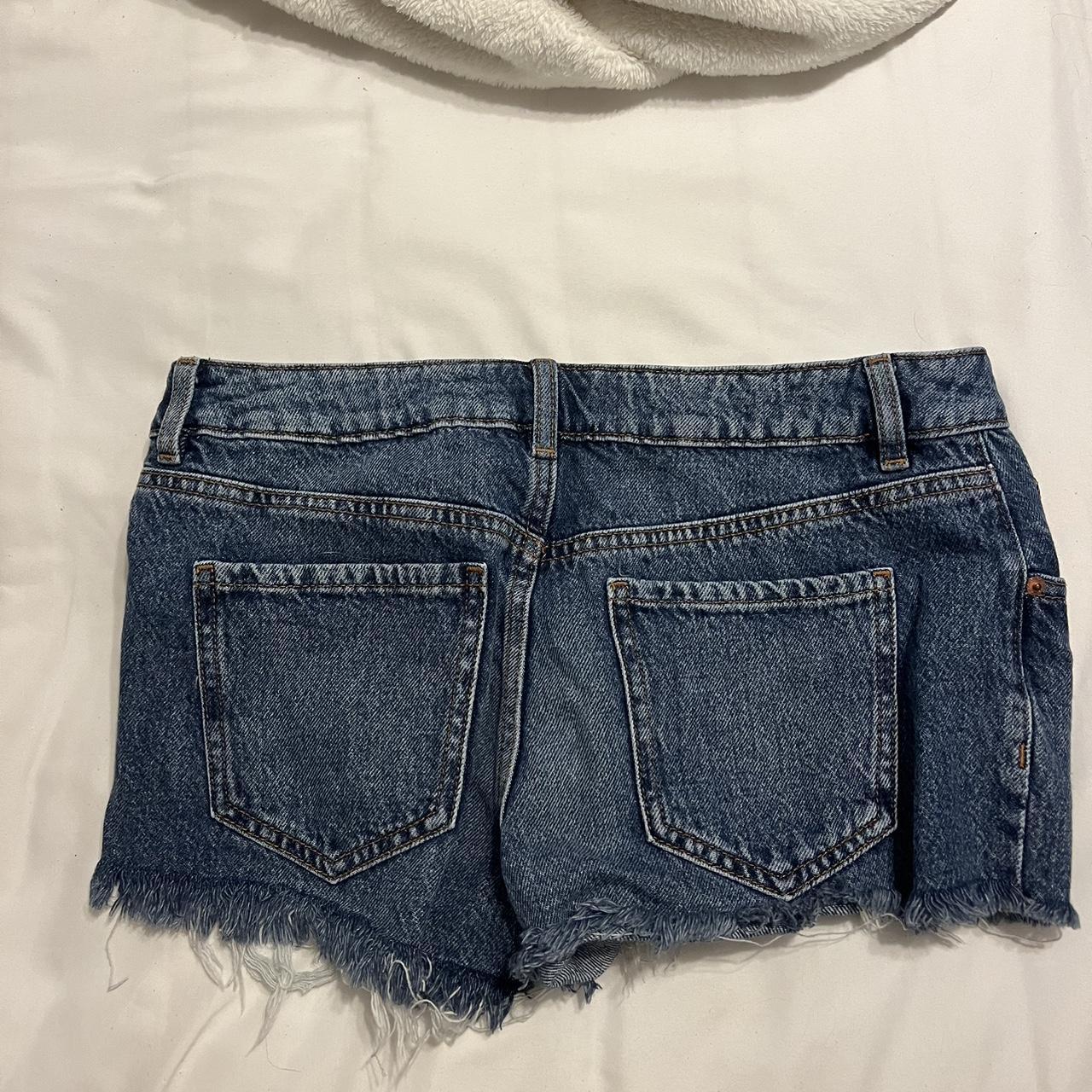 garage low rise jean shorts - Depop