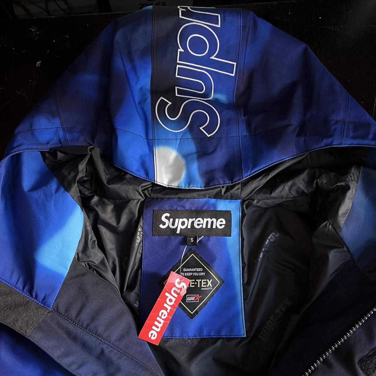 Supreme Men's Blue and White Jacket | Depop