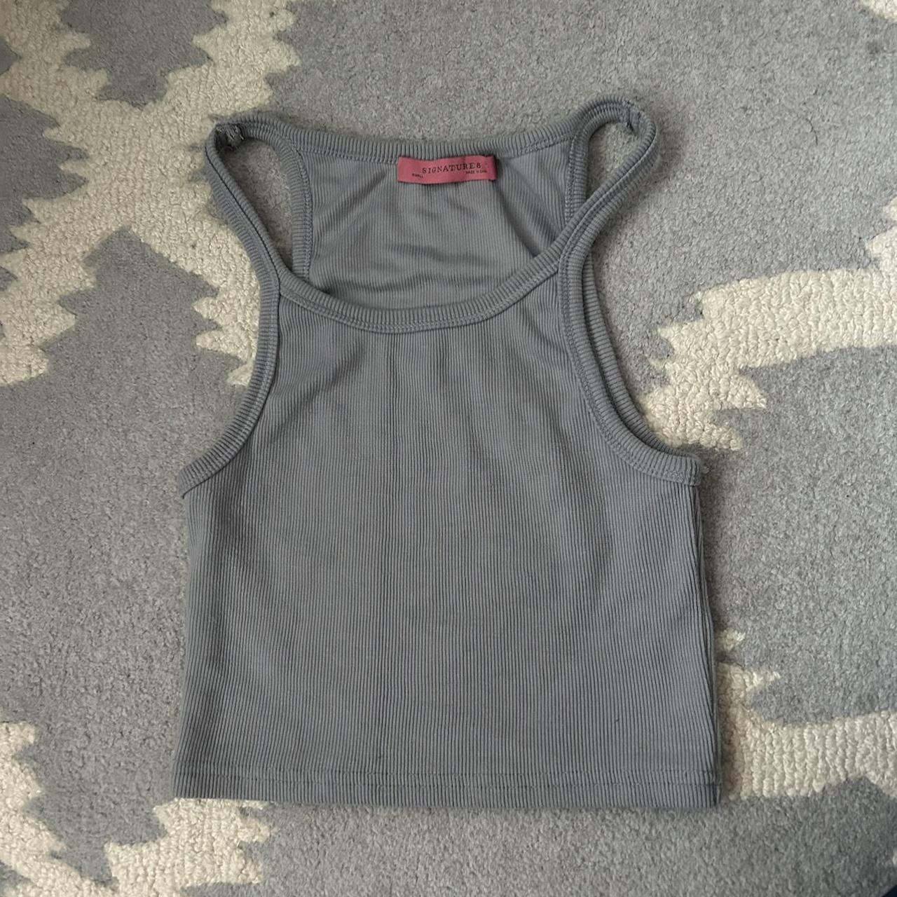 Gray ribbed cropped tank Super cute comfortable... - Depop