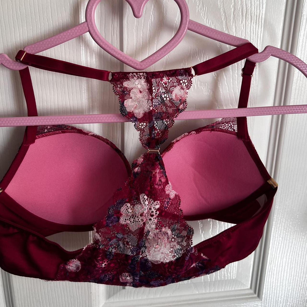 VICTORIA SECRET RED LACE BRA💋🍇 Size: 34B Great... - Depop