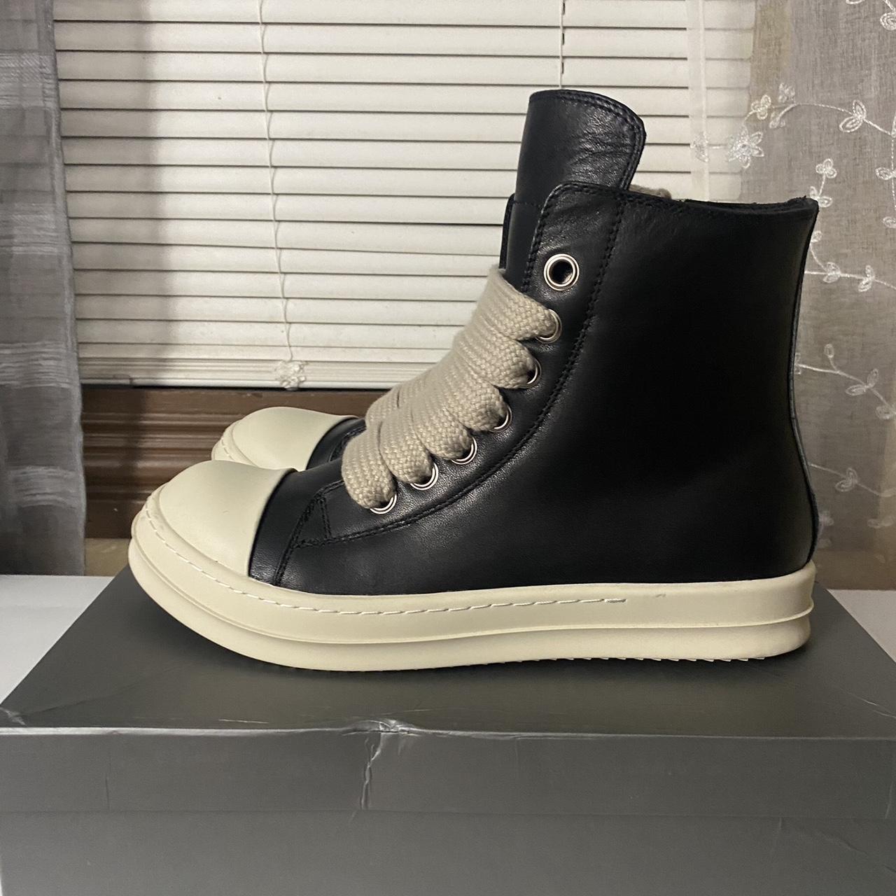 Rick Owen Ramones jumbo lace - Depop