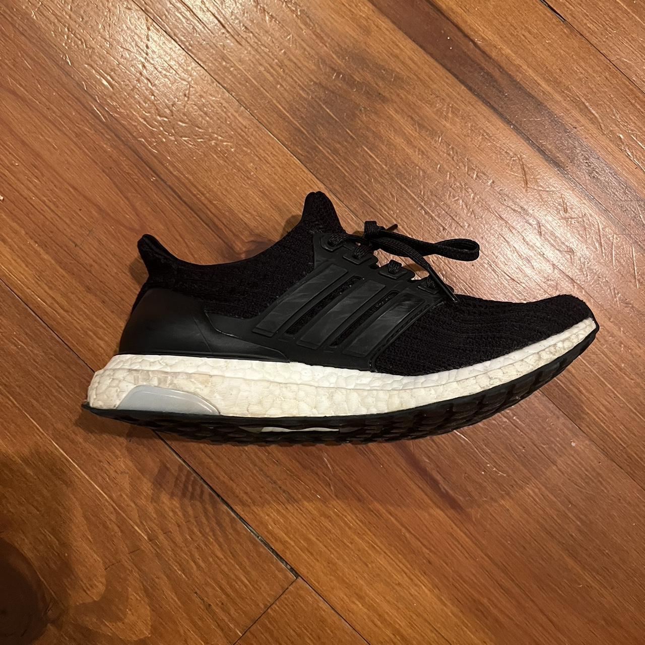 Adidas fly knit size 6 - Depop