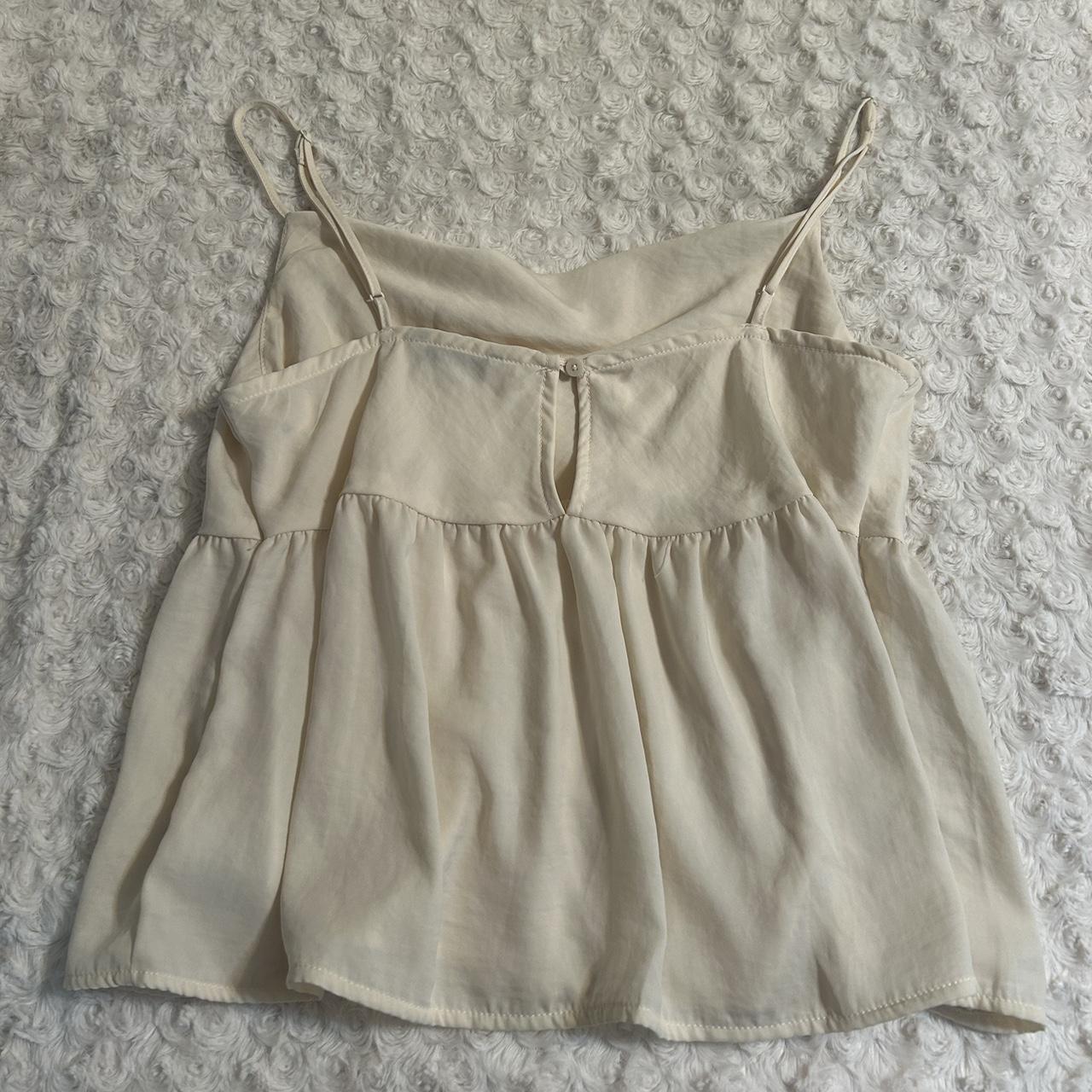 american eagle cream color tank great condition size... | Depop