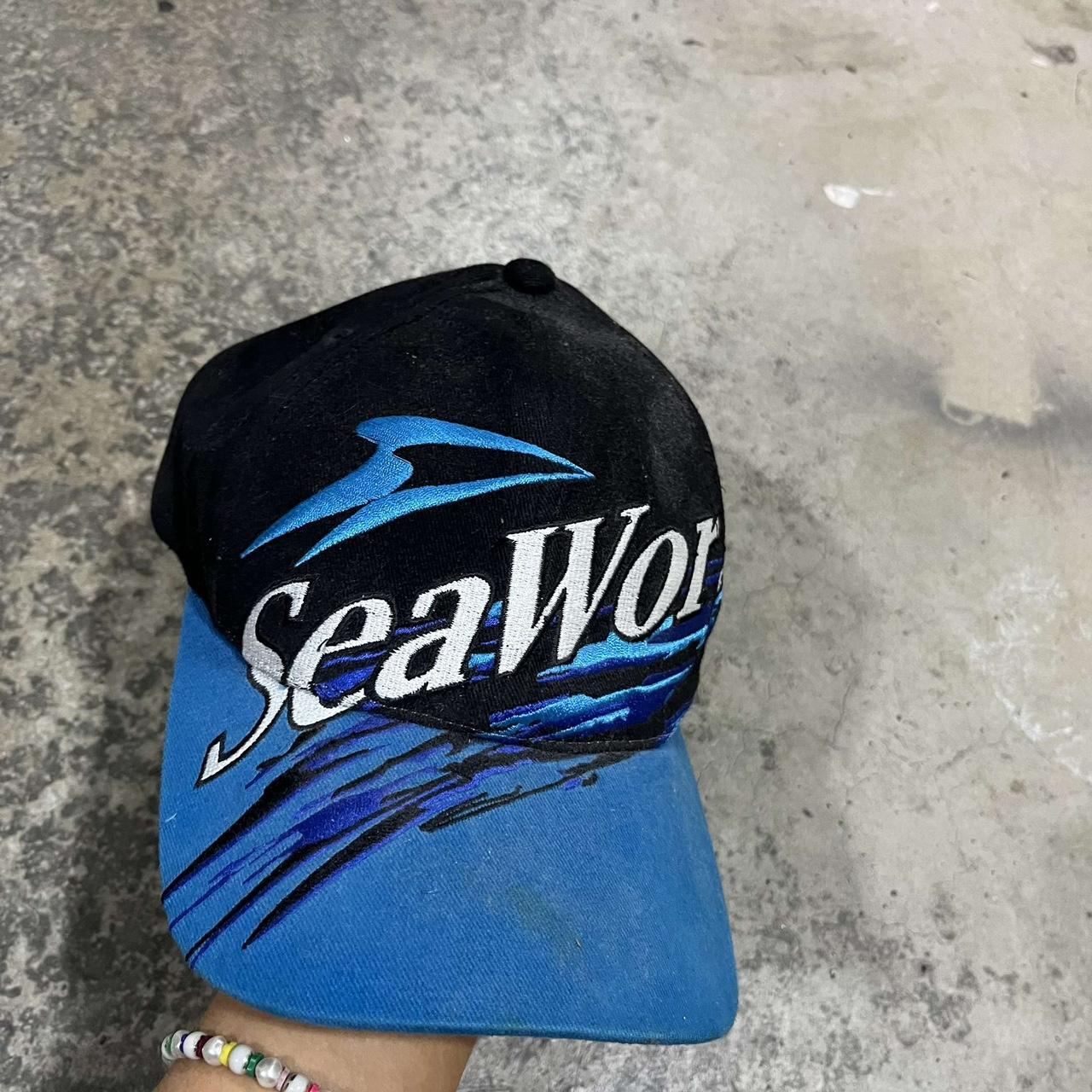 Vintage 90s Sea World Splash Hat #vintage #90s... - Depop