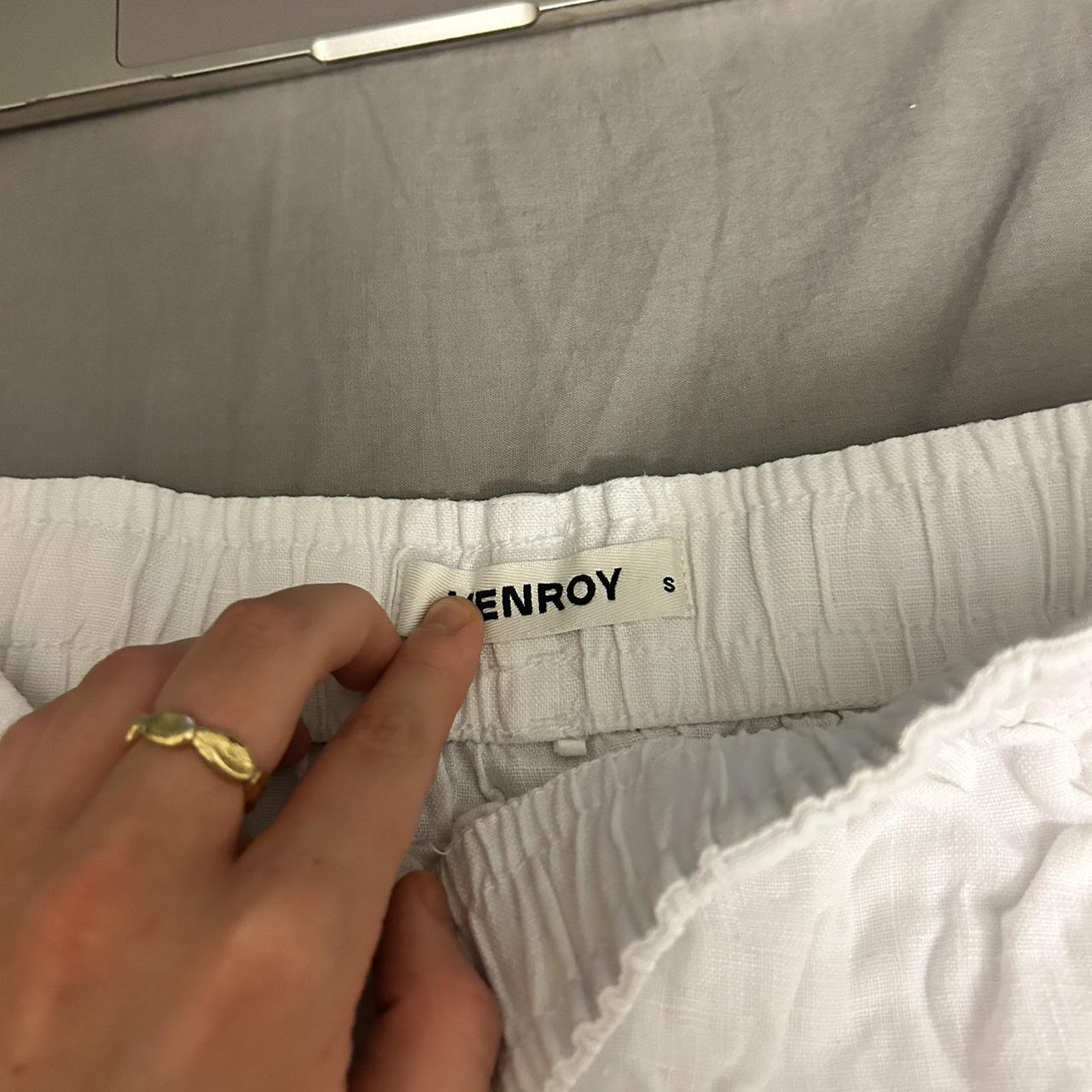 White venroy skirt Rrp 90 perfect condition Size small - Depop