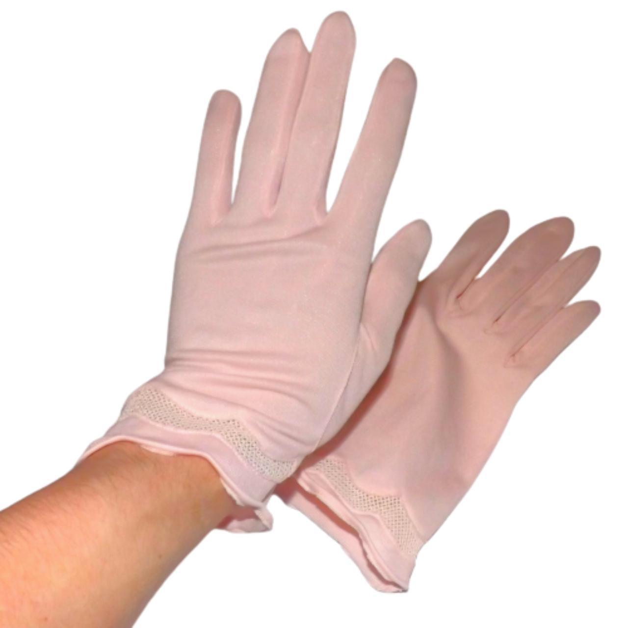 dainty cute pink gloves with mesh preowned and... - Depop