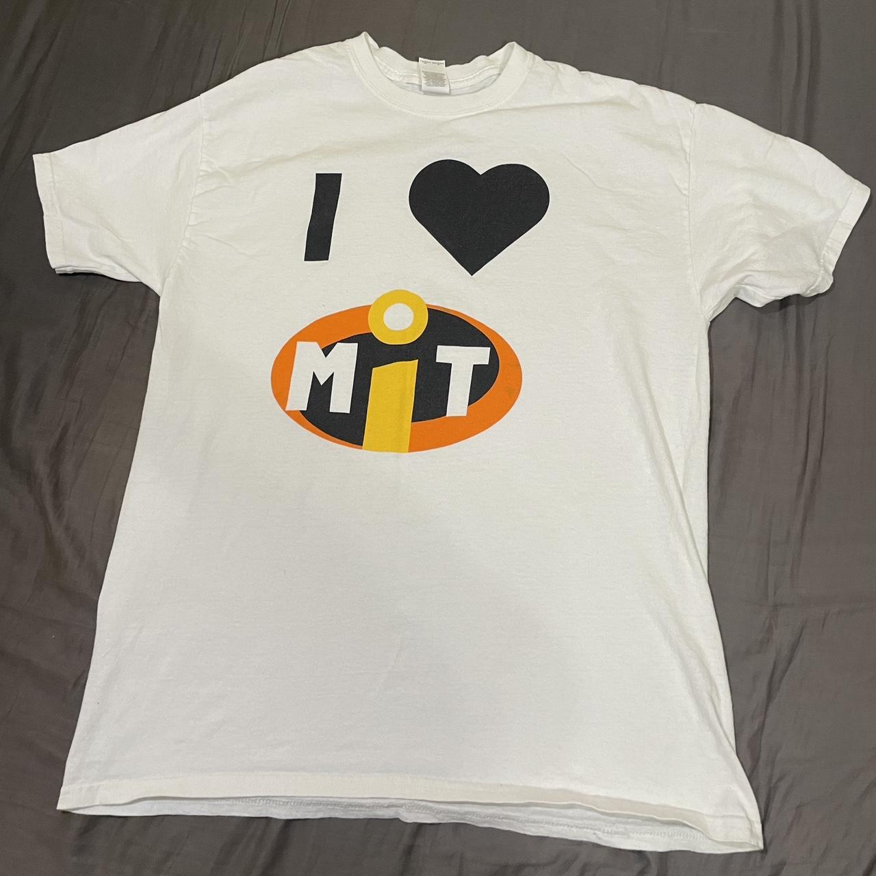 I Love MIT Incredibles Tee Size L #mit #incredibles... - Depop