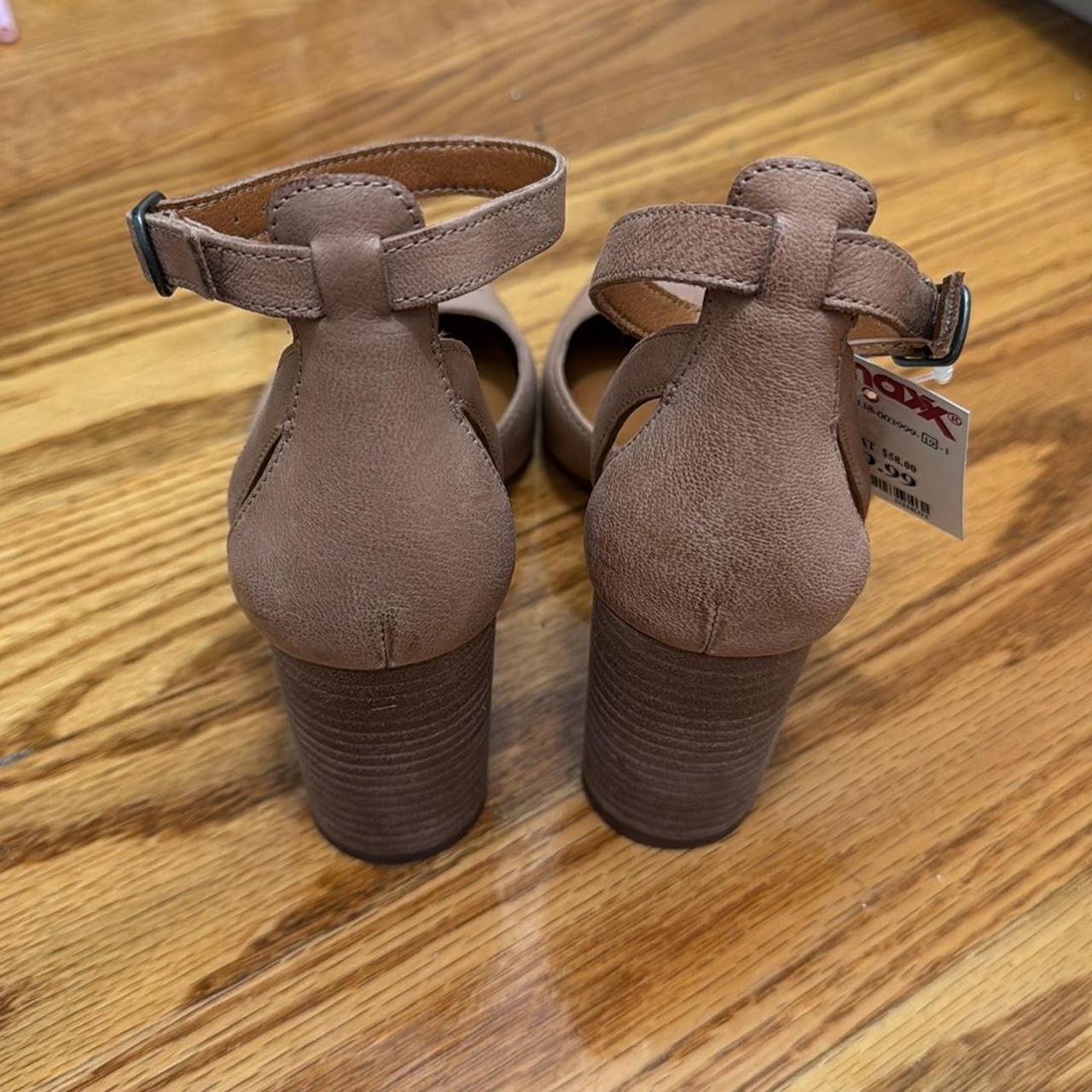 Lucky Brand Heels with side cut out. Nude color.... - Depop