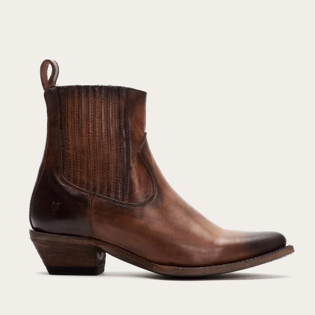 Frye Cognac Sacha Chelsea Boots Well worn in and... - Depop